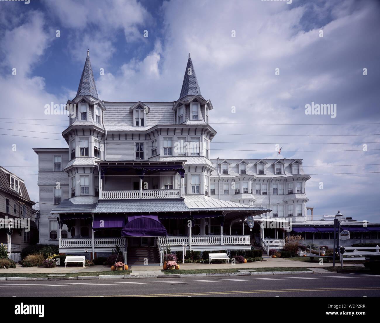 Cape may victorian homes hi-res stock photography and images - Alamy