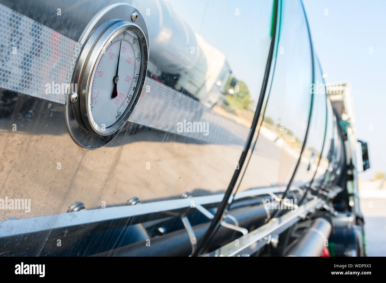 Manometer to control temperature in tank truck Stock Photo - Alamy