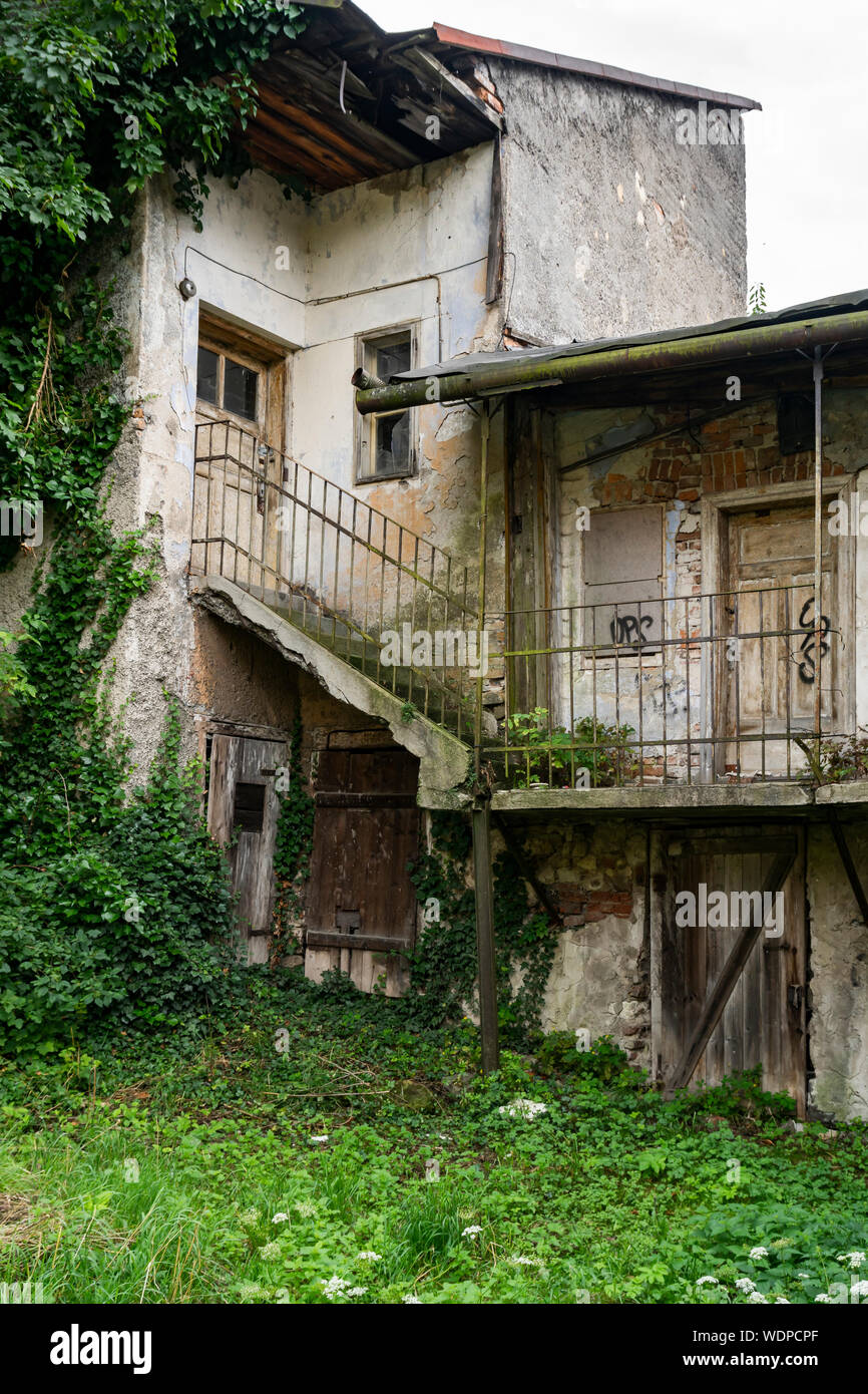 Old neglected building in Kremnica, Slovakia Stock Photo - Alamy