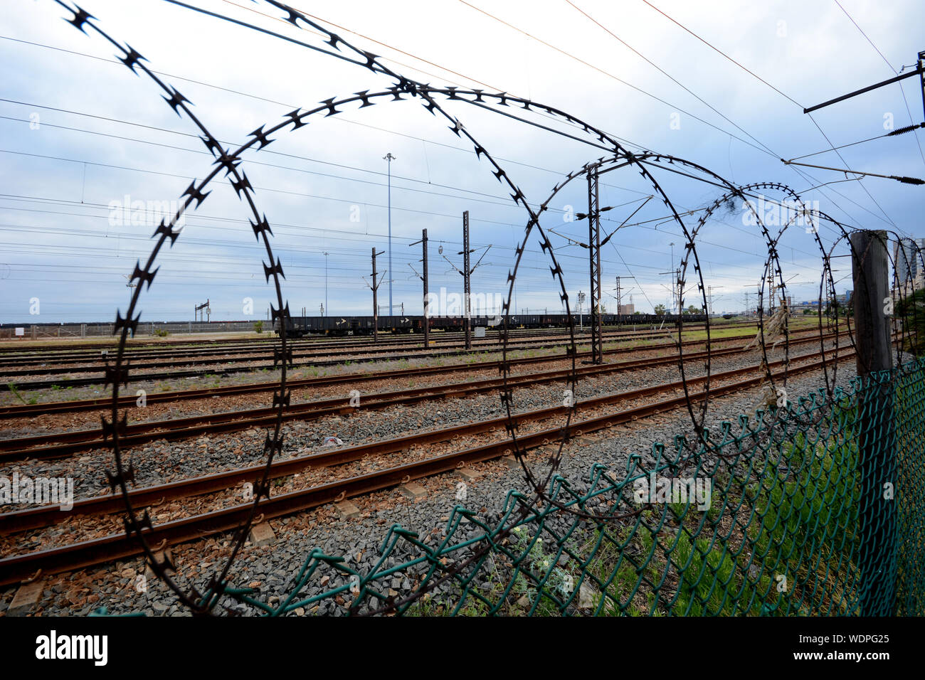 Rail security safety fence hi-res stock photography and images - Alamy