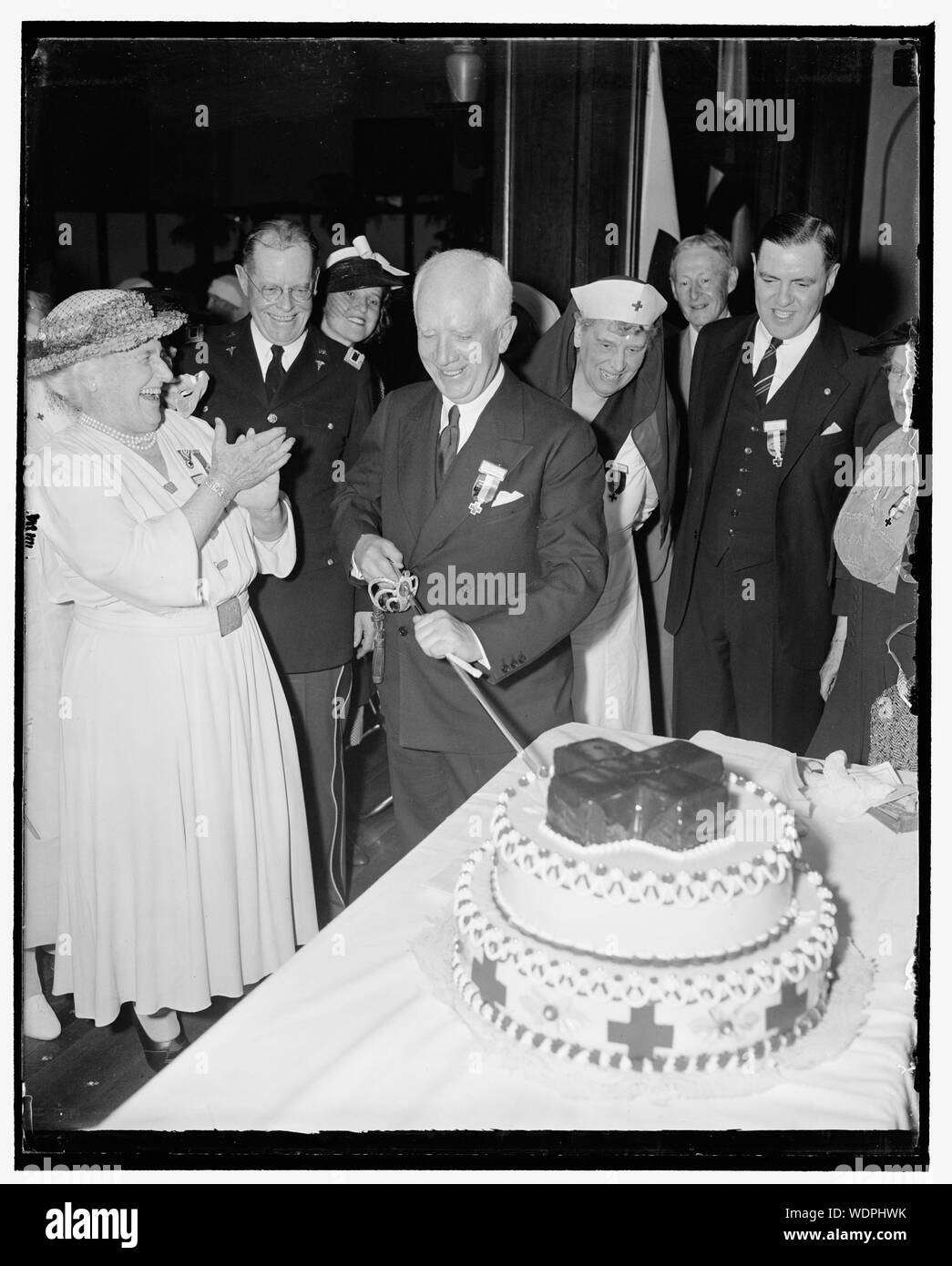 Graduation cake Black and White Stock Photos & Images - Alamy
