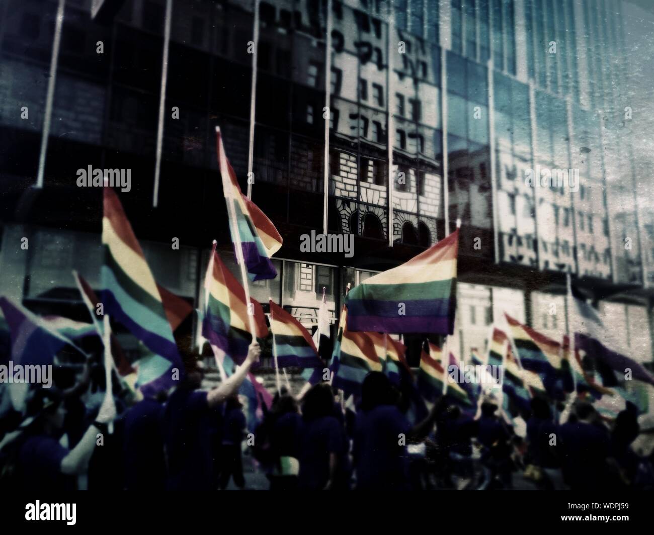 Large gay pride flag hi-res stock photography and images - Alamy