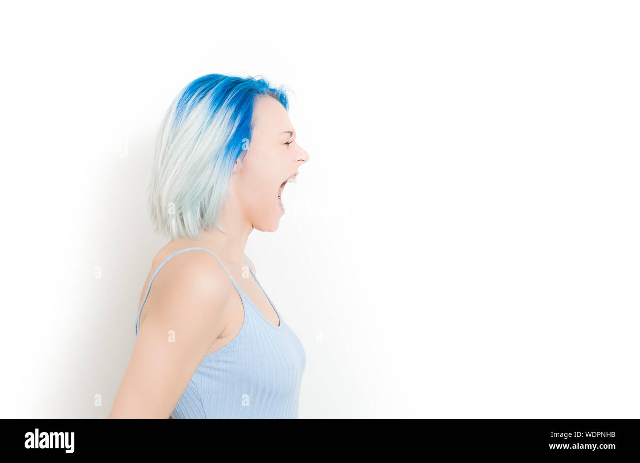 Woman shouting pain hi-res stock photography and images - Alamy