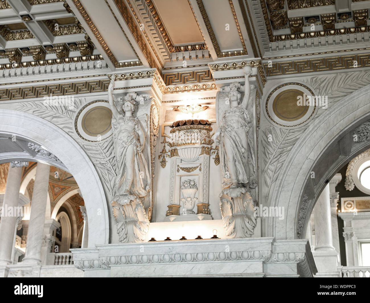 Great Hall. Detail of paired sculptures of Minerva of War and Minerva ...