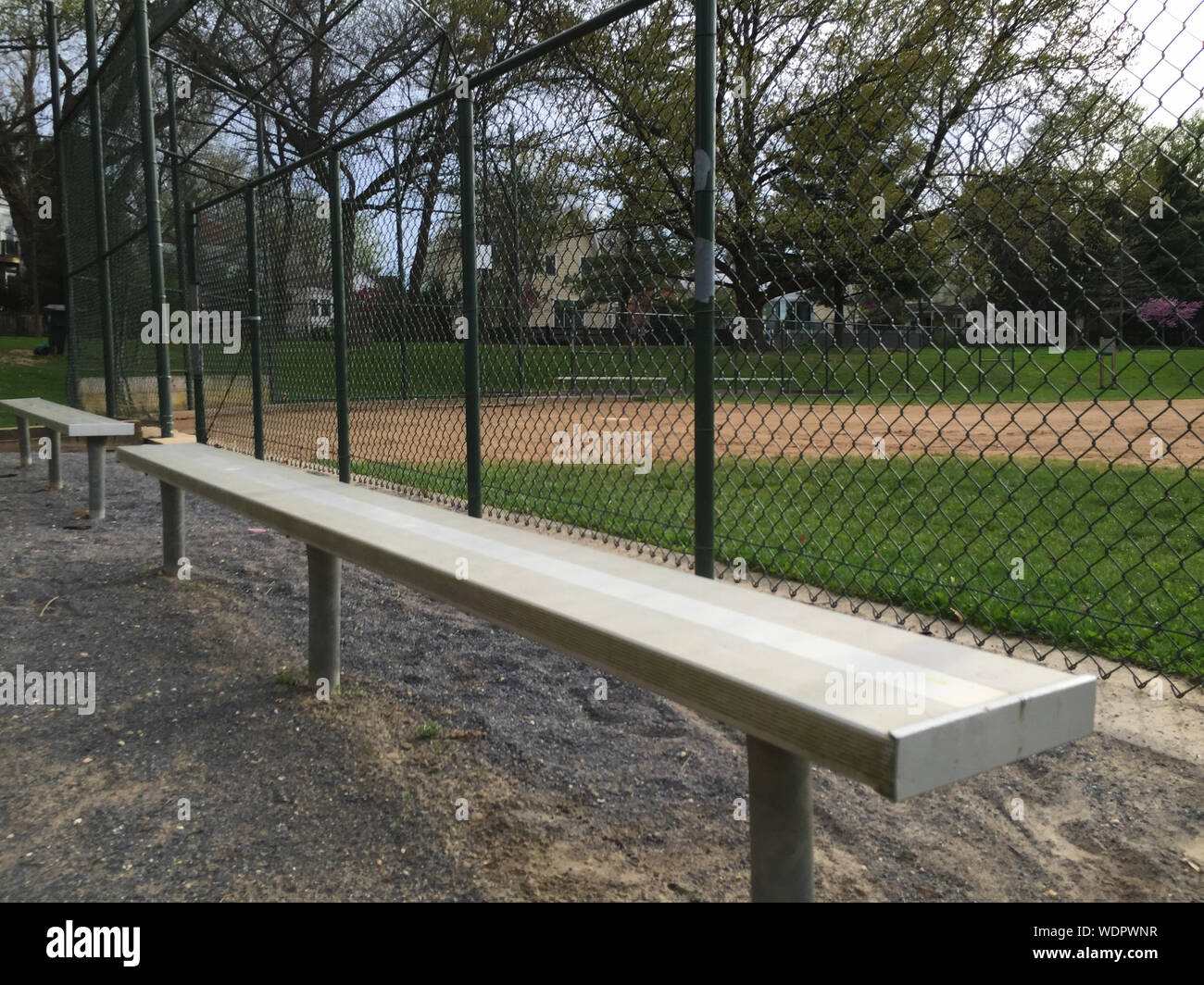 Scenic park benches hi-res stock photography and images - Alamy