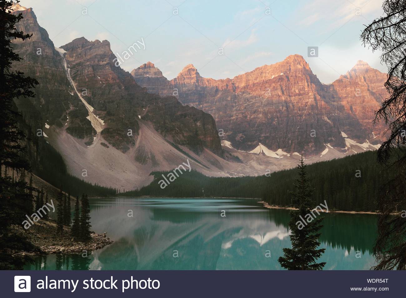 Moraine Lake District Stock Photos & Moraine Lake District Stock Images ...