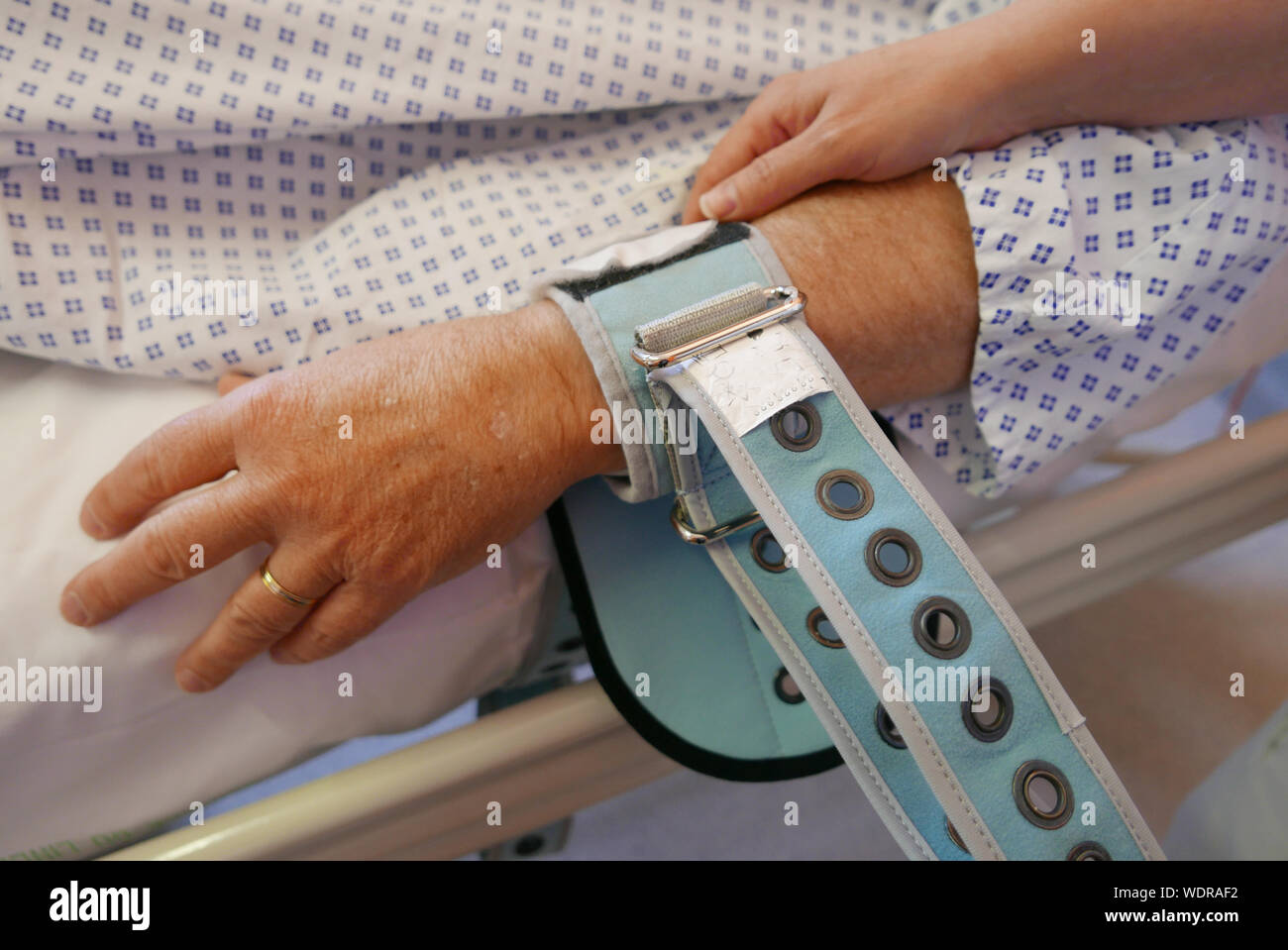 Bed bound hi-res stock photography and images - Alamy