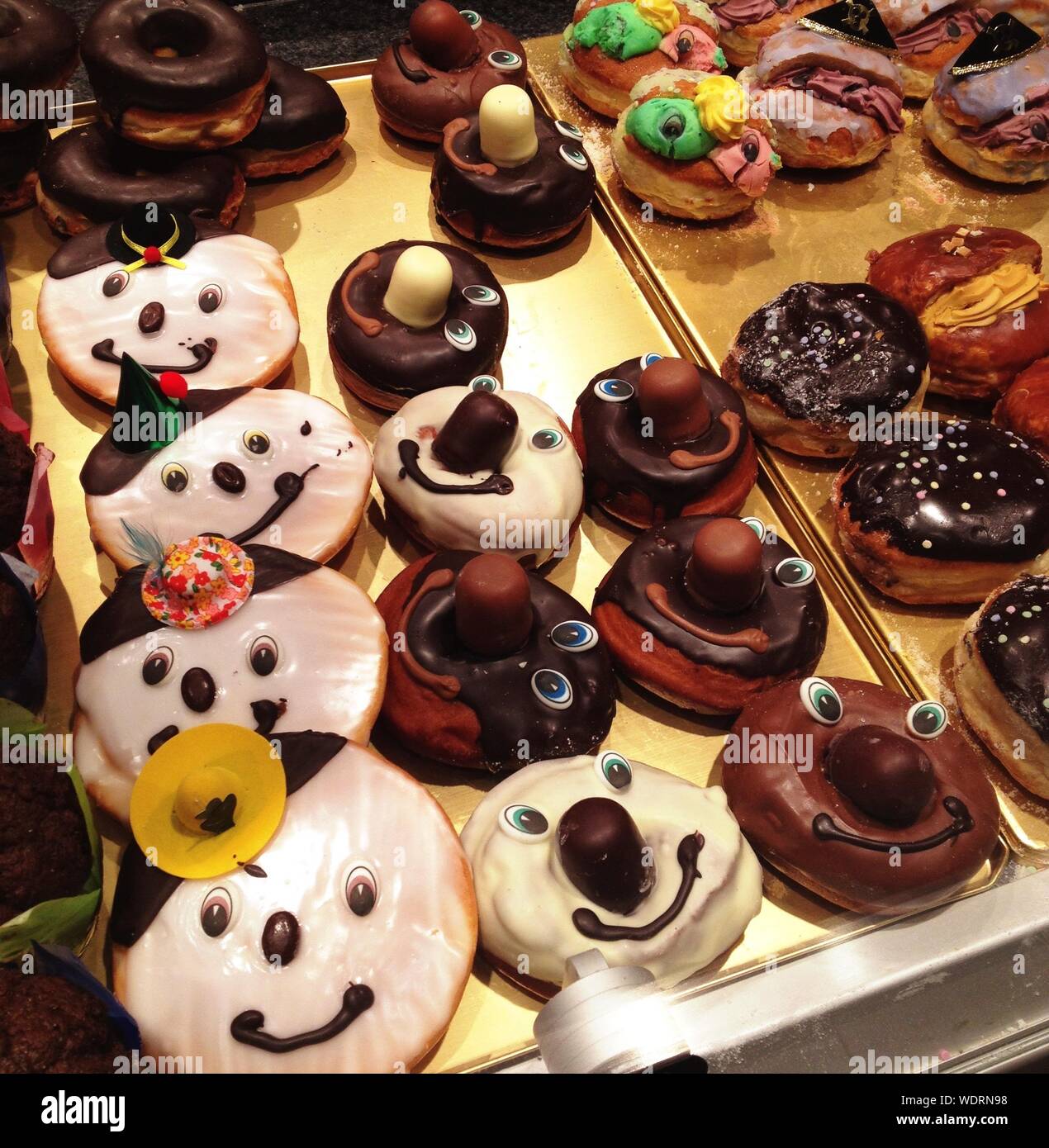 Row chocolate sale hi-res stock photography and images - Alamy