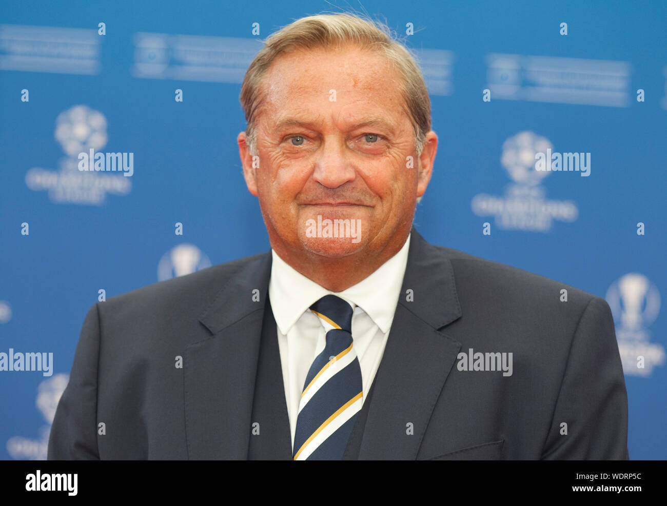 Gary Mabbutt Tottenham Hotspur High Resolution Stock Photography and ...