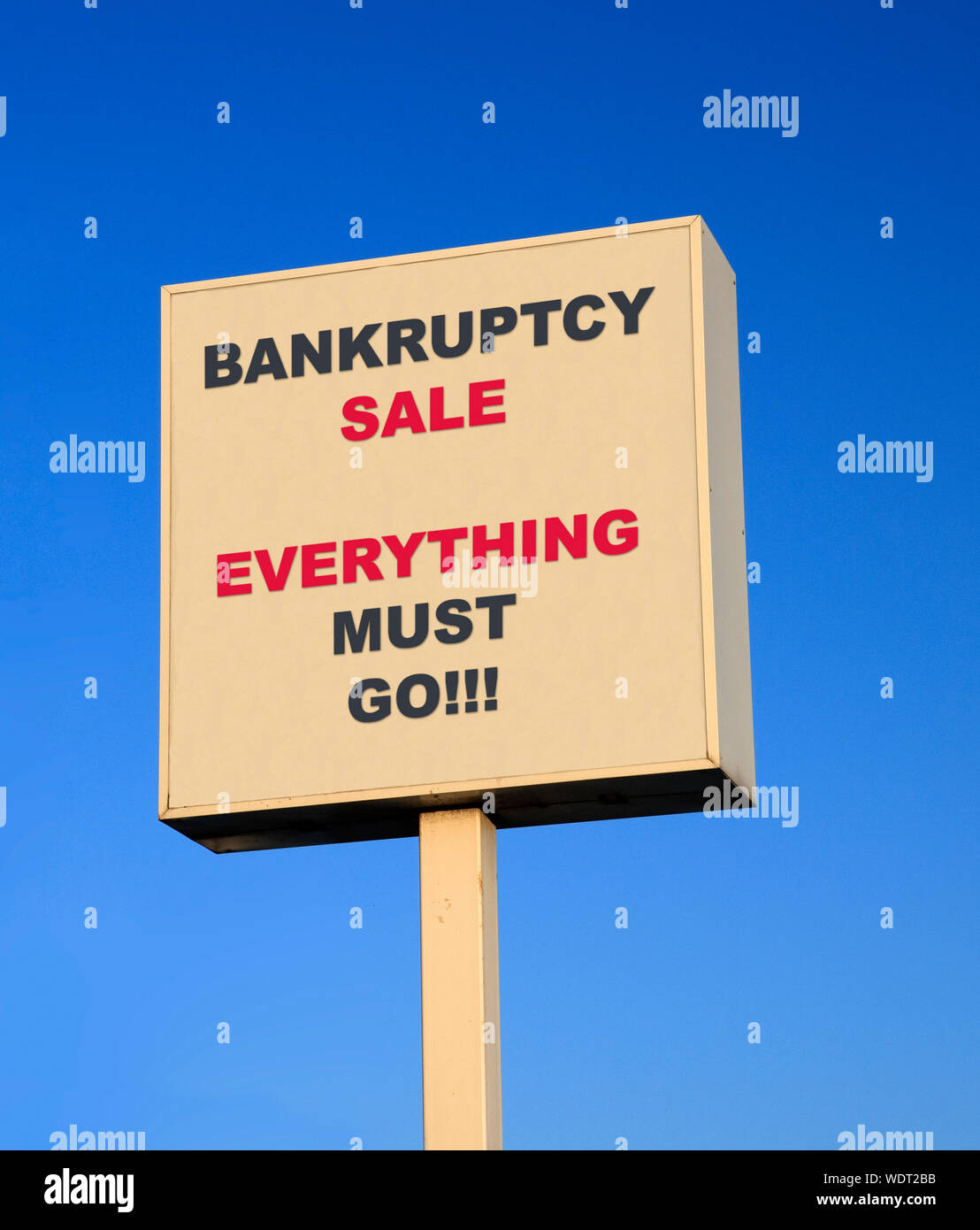 Large external bankruptcy sale sign Stock Photo - Alamy