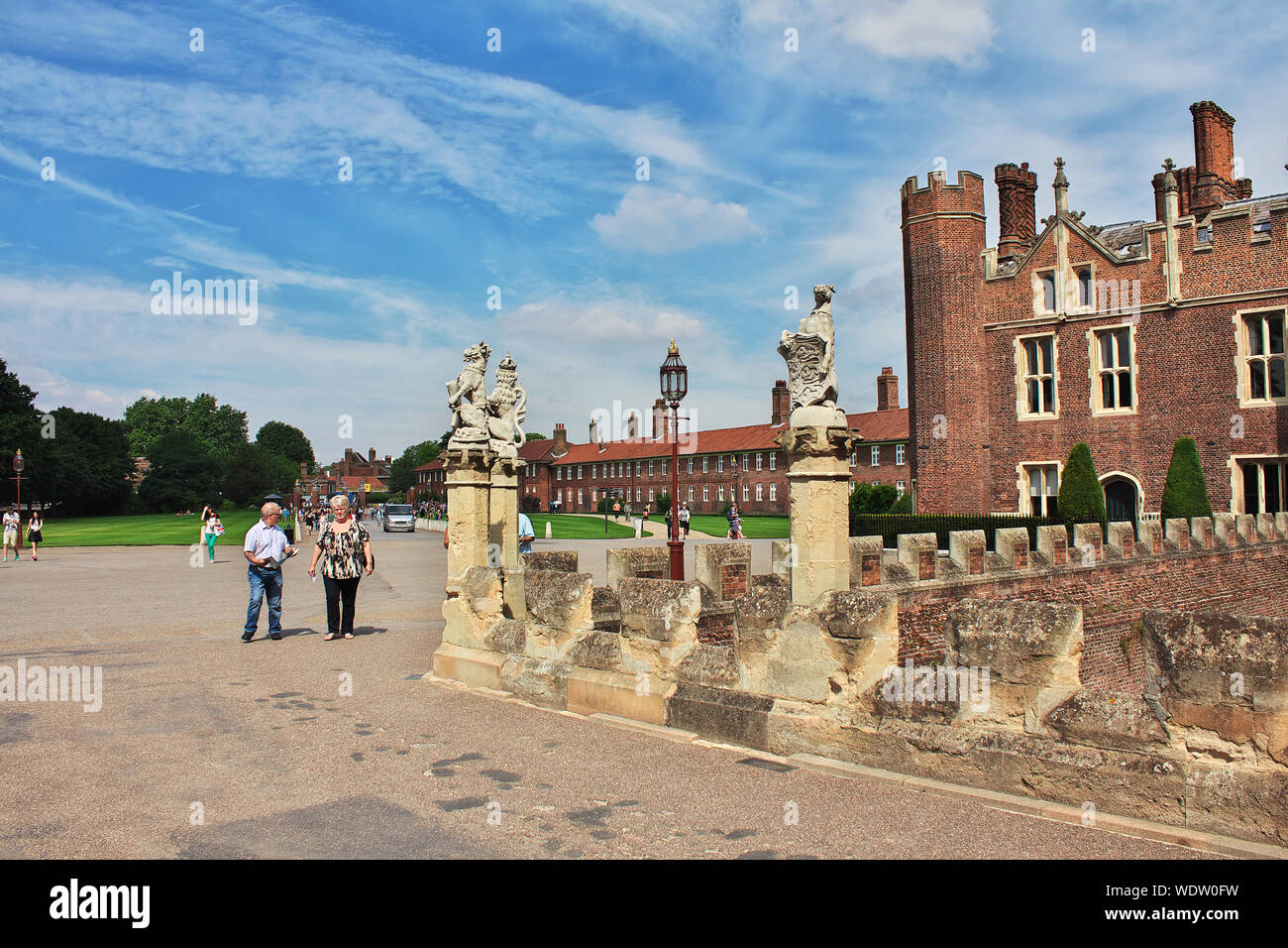 The Royal Castle Of HAMPTON Court, England Stock Photo - Alamy