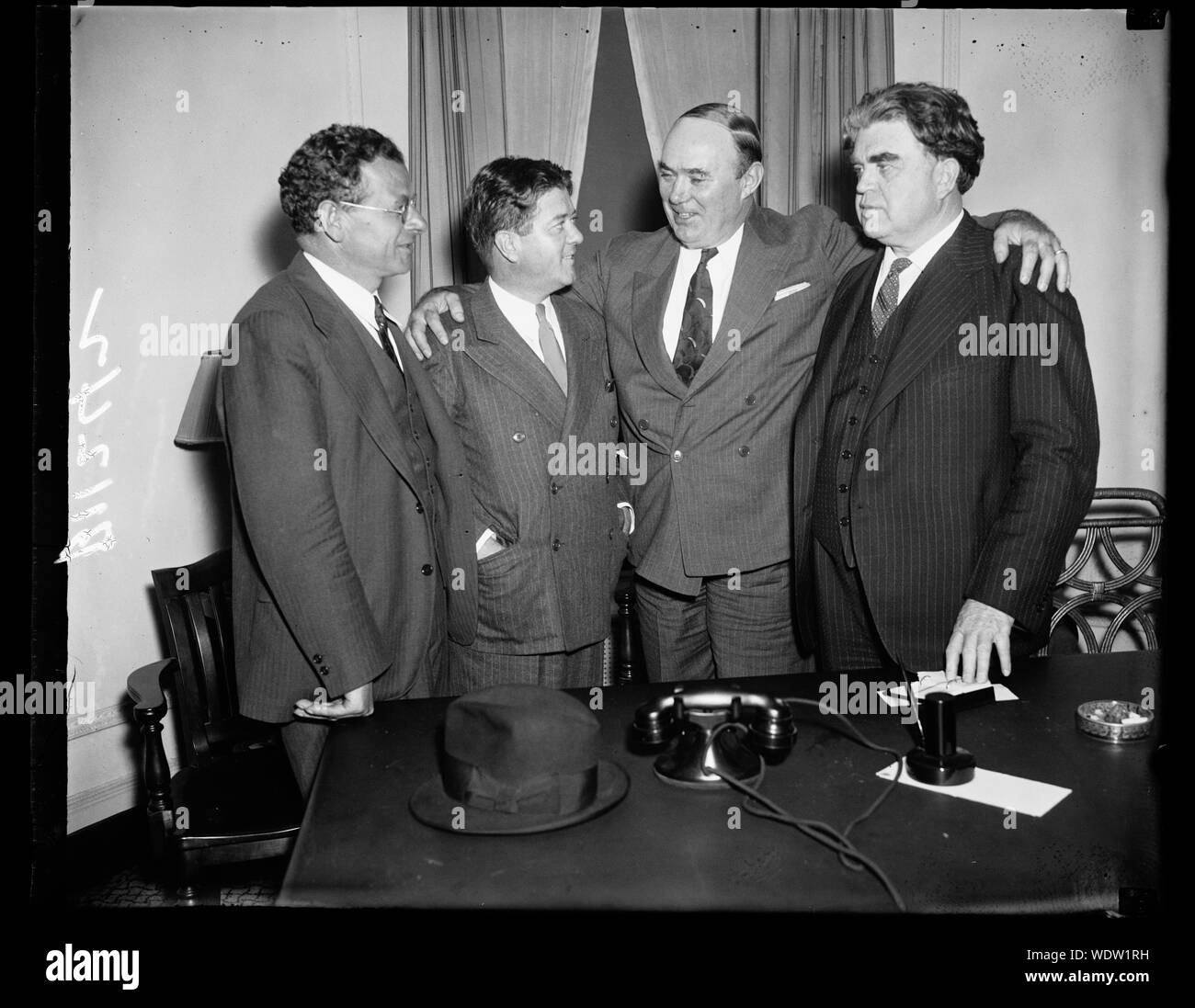 Robert lewis jr hi-res stock photography and images - Alamy