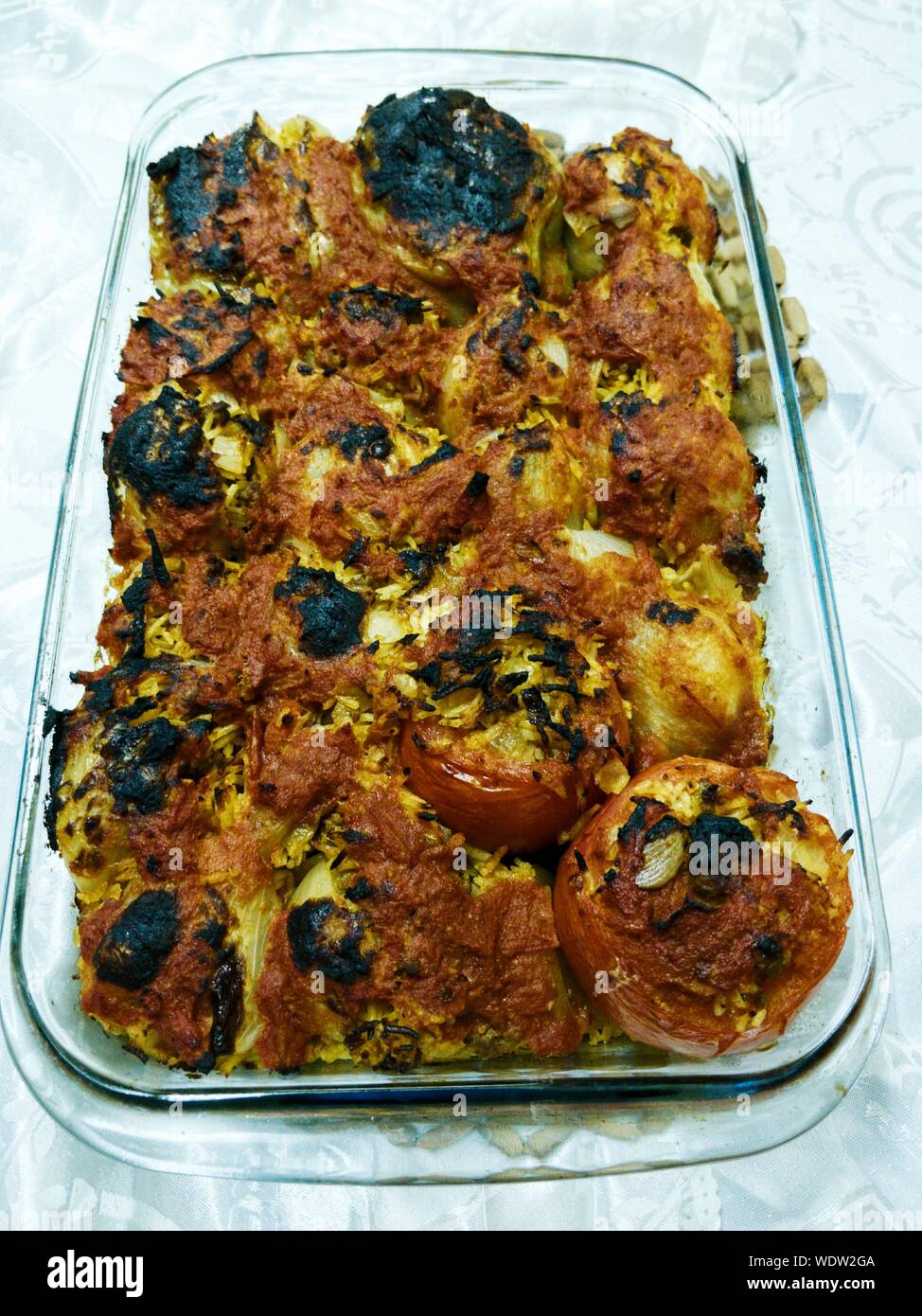 Tray cooking hi-res stock photography and images - Alamy