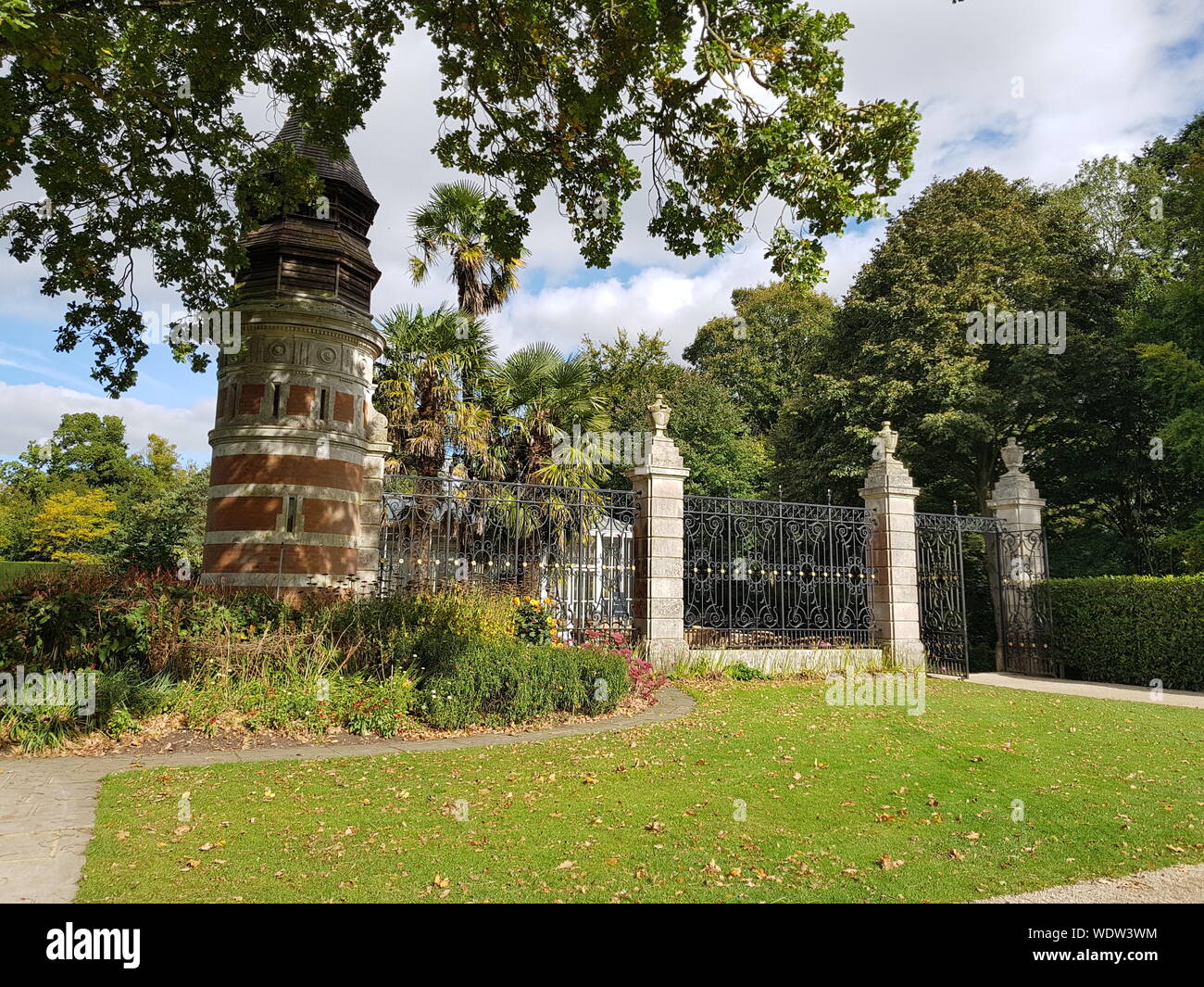 Maidenhead park hi-res stock photography and images - Alamy