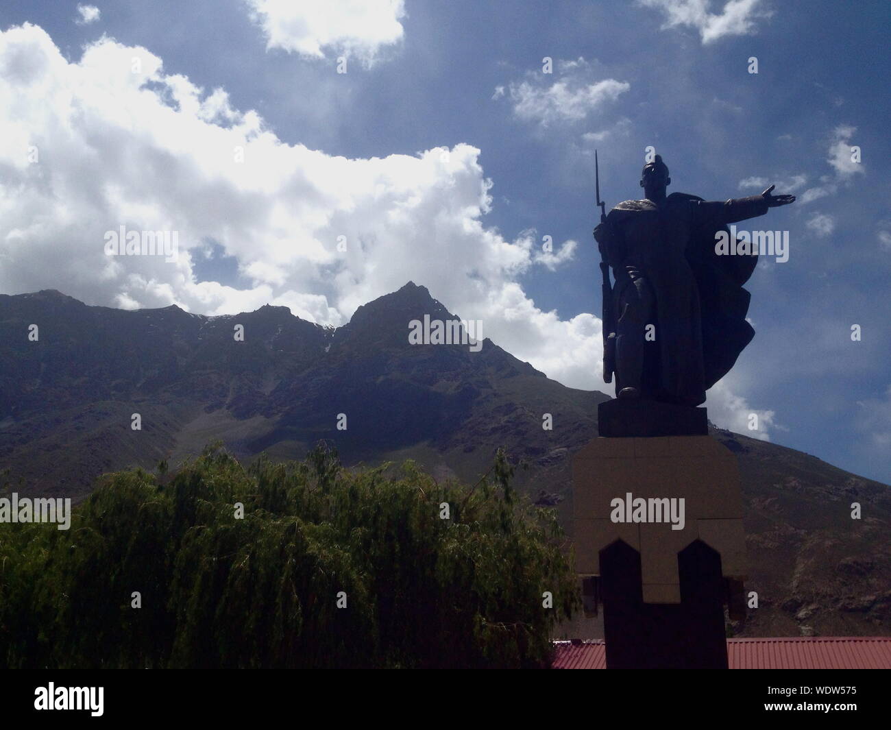Solitude statue hi-res stock photography and images - Alamy