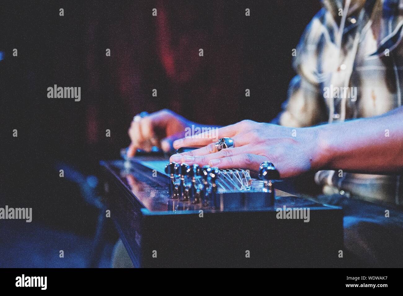 Pedal Steel Guitar High Resolution Stock Photography and Images - Alamy