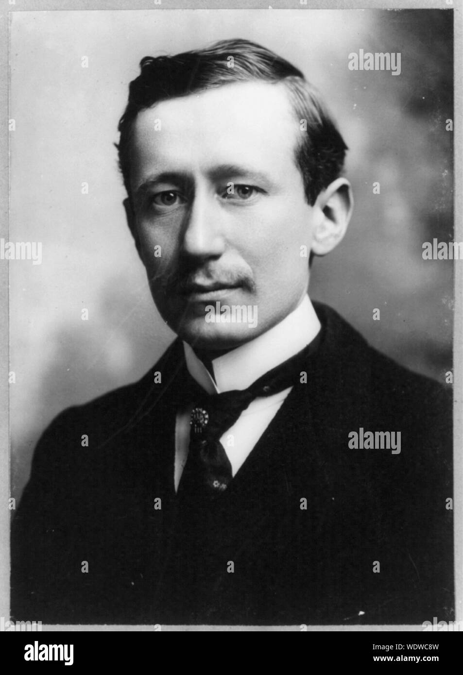 Guglielmo marconi 1874 1937 Black and White Stock Photos & Images - Alamy