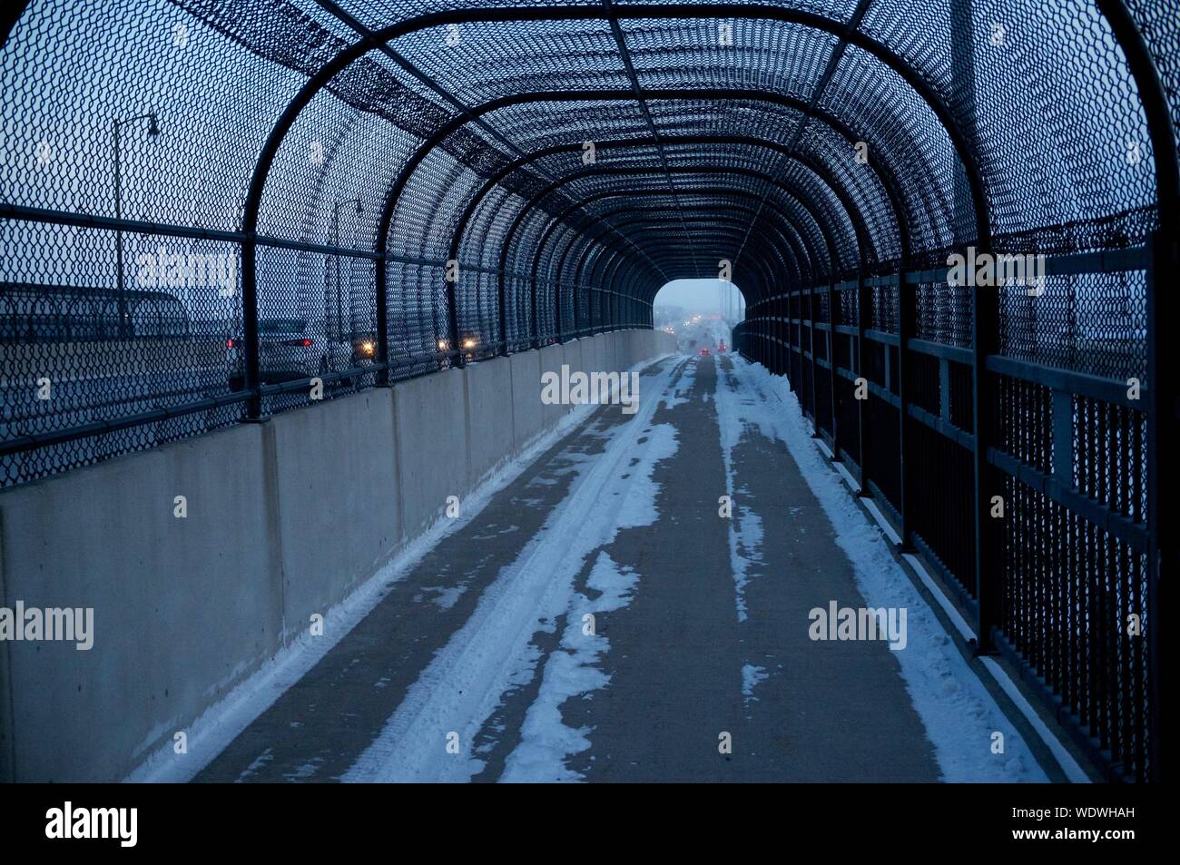 Grid road hi-res stock photography and images - Alamy