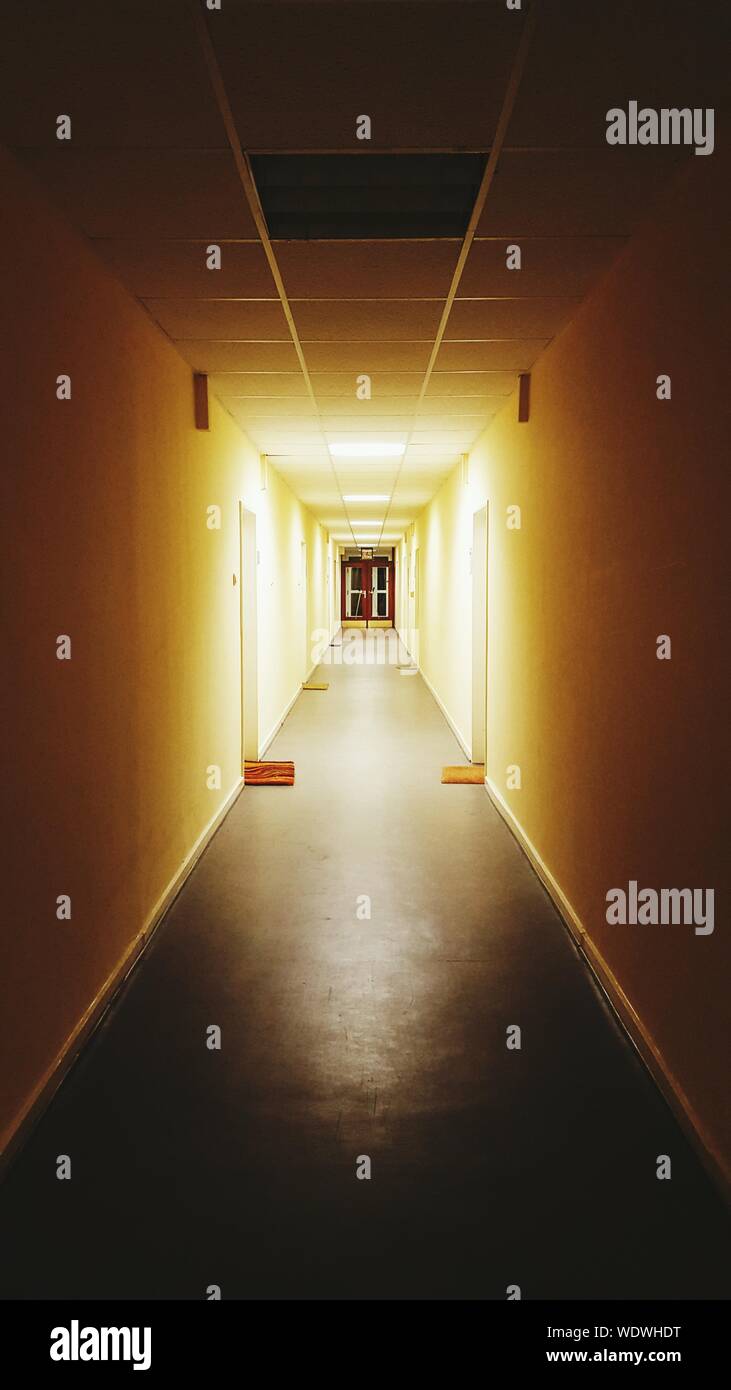 Hospital night corridor hi-res stock photography and images - Alamy