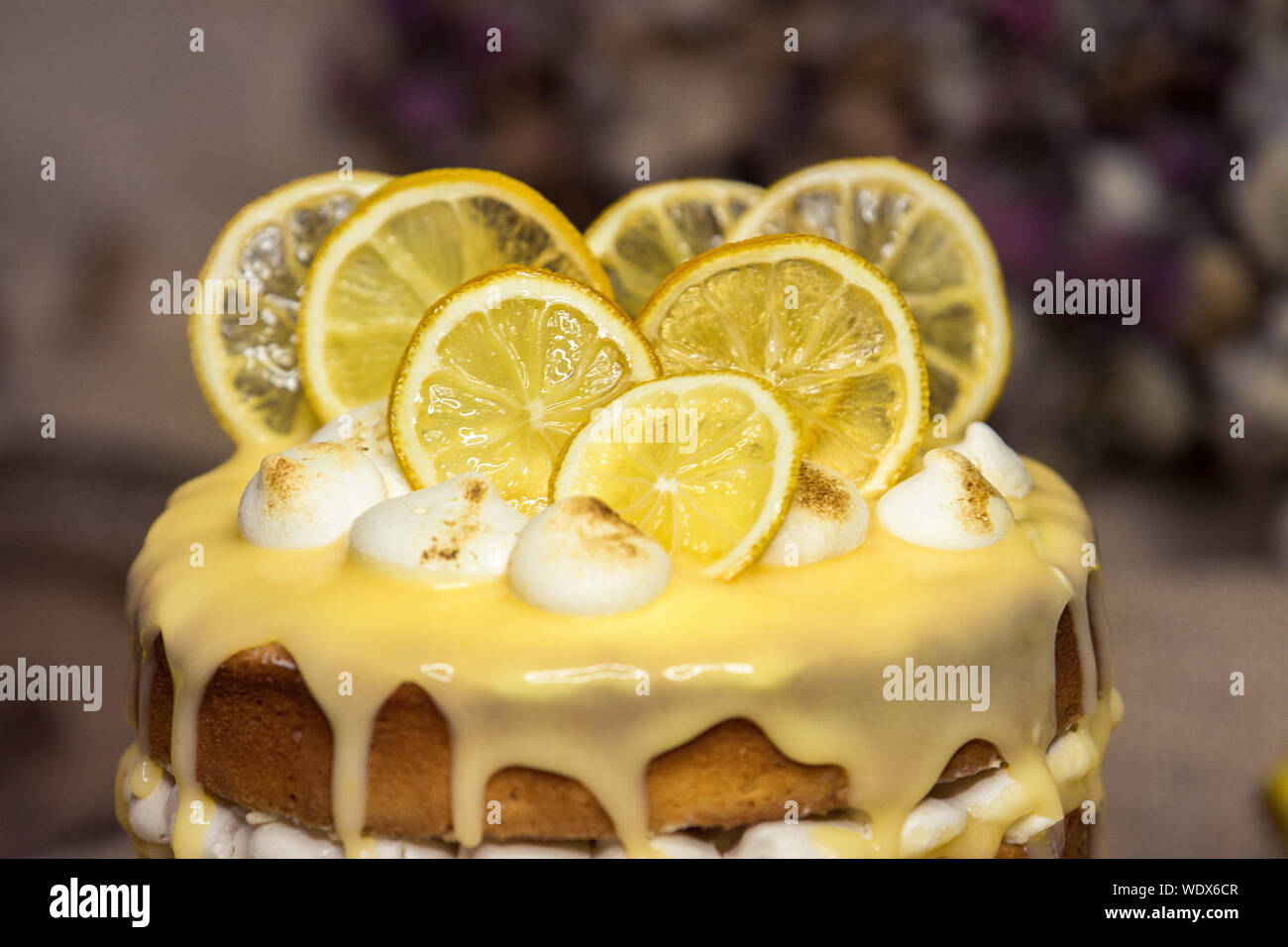 Lemon cake bakery hi-res stock photography and images - Alamy