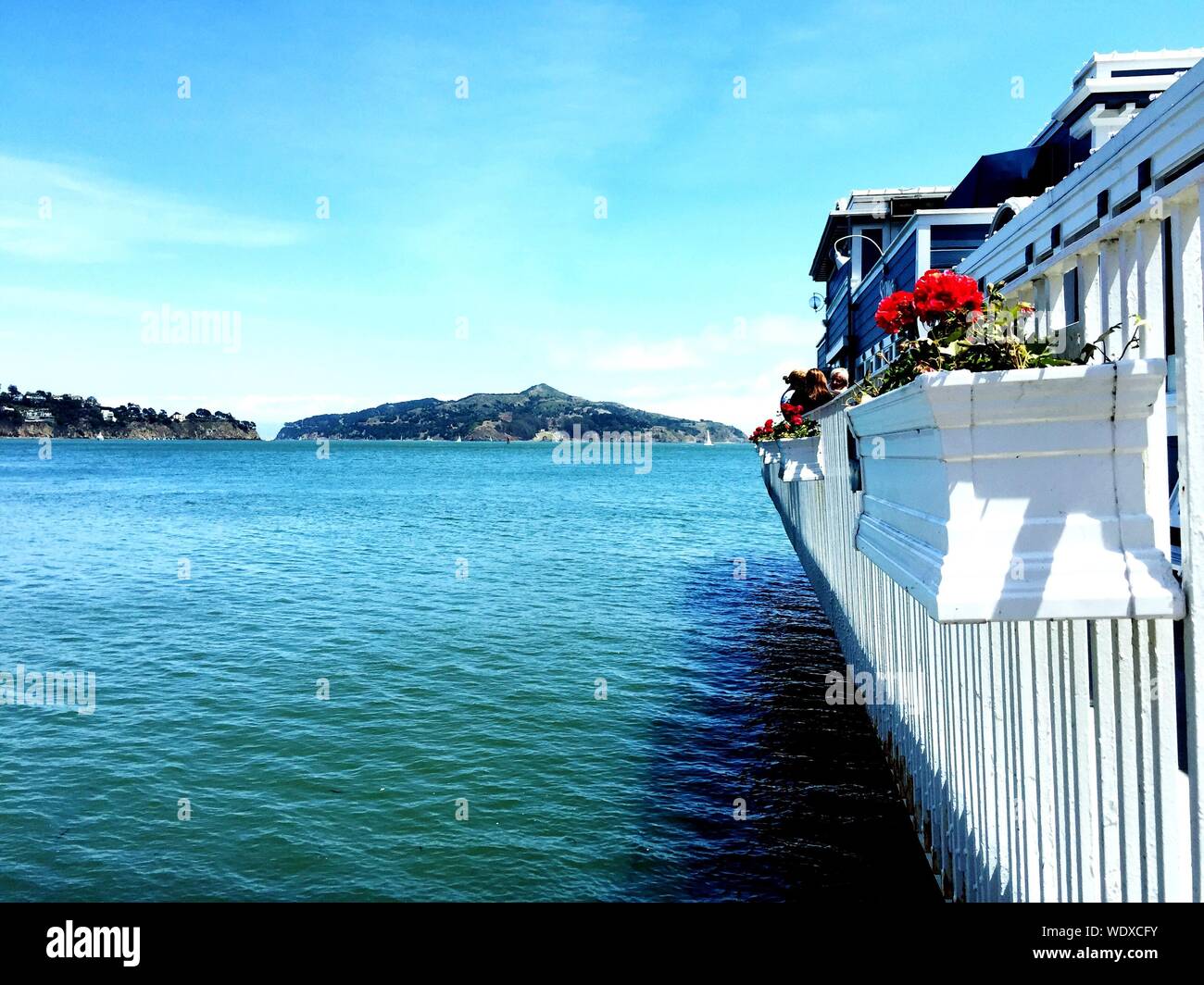 Buildings under water hi-res stock photography and images - Alamy