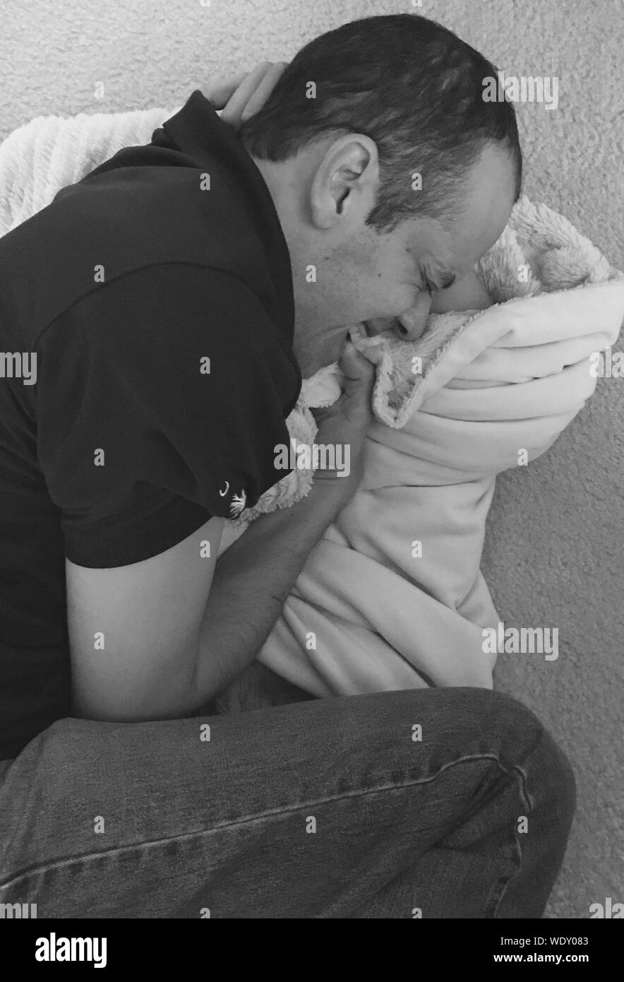 Man Crying Home High Resolution Stock Photography and Images - Alamy