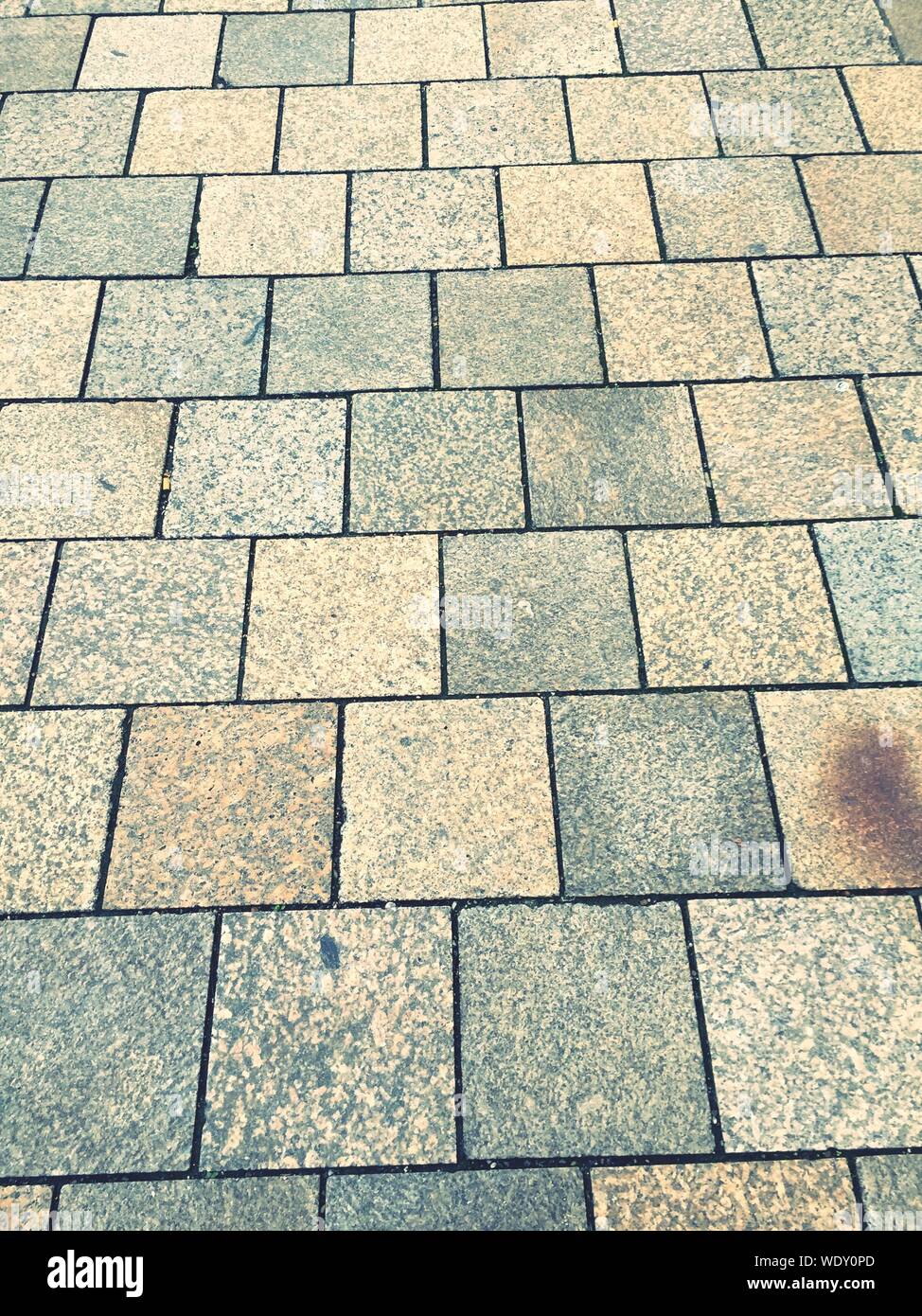 Paved stones hi-res stock photography and images - Alamy