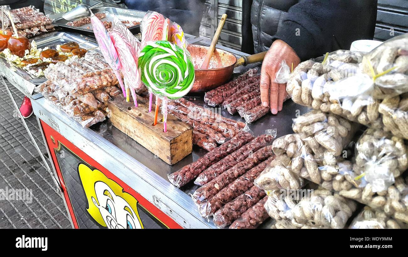 Market stall nut hi-res stock photography and images - Alamy
