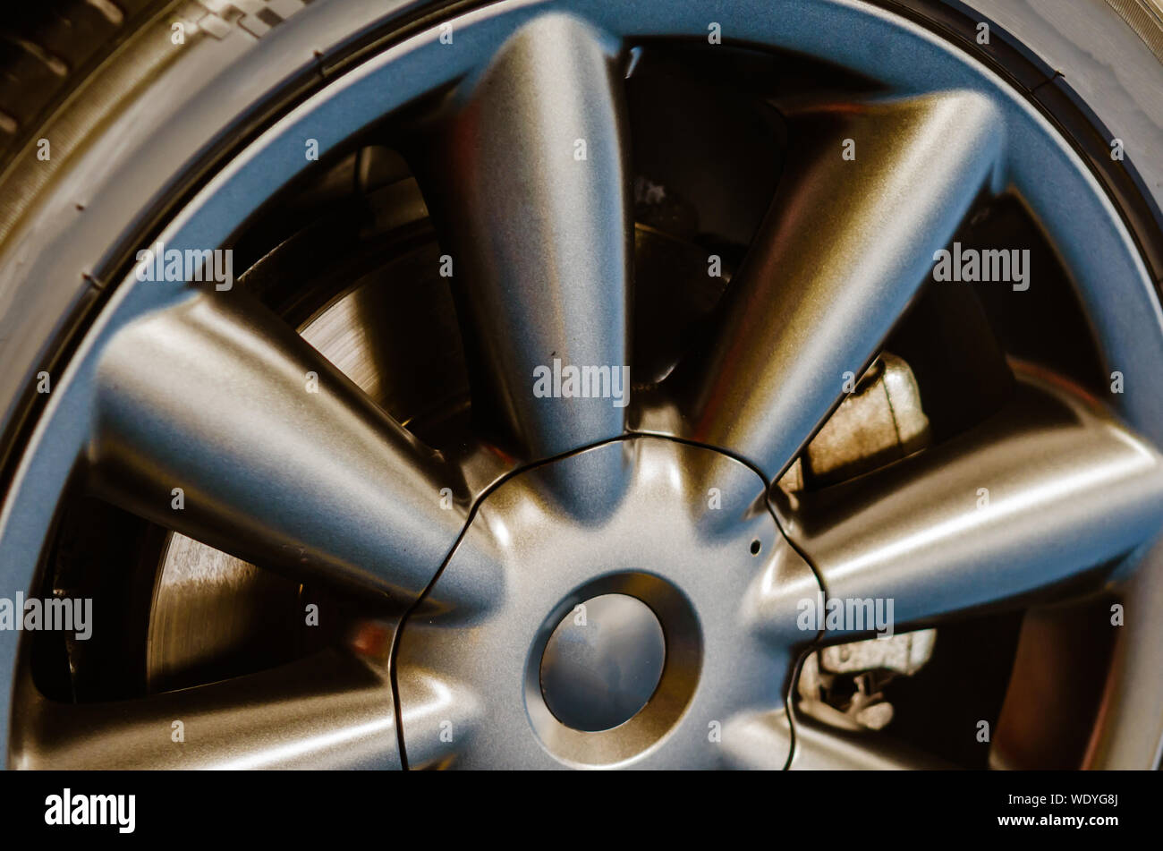 Alloy tire rims hi-res stock photography and images - Alamy