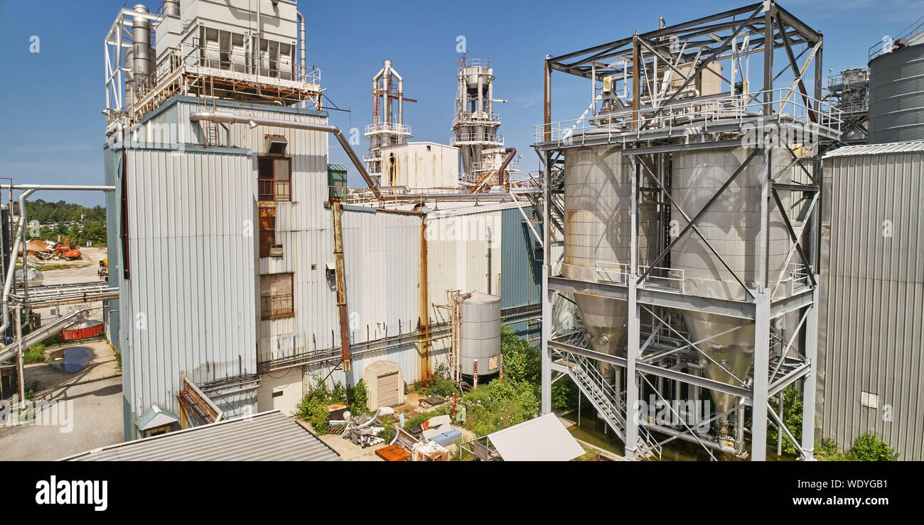 Old methanol production plant Stock Photo - Alamy