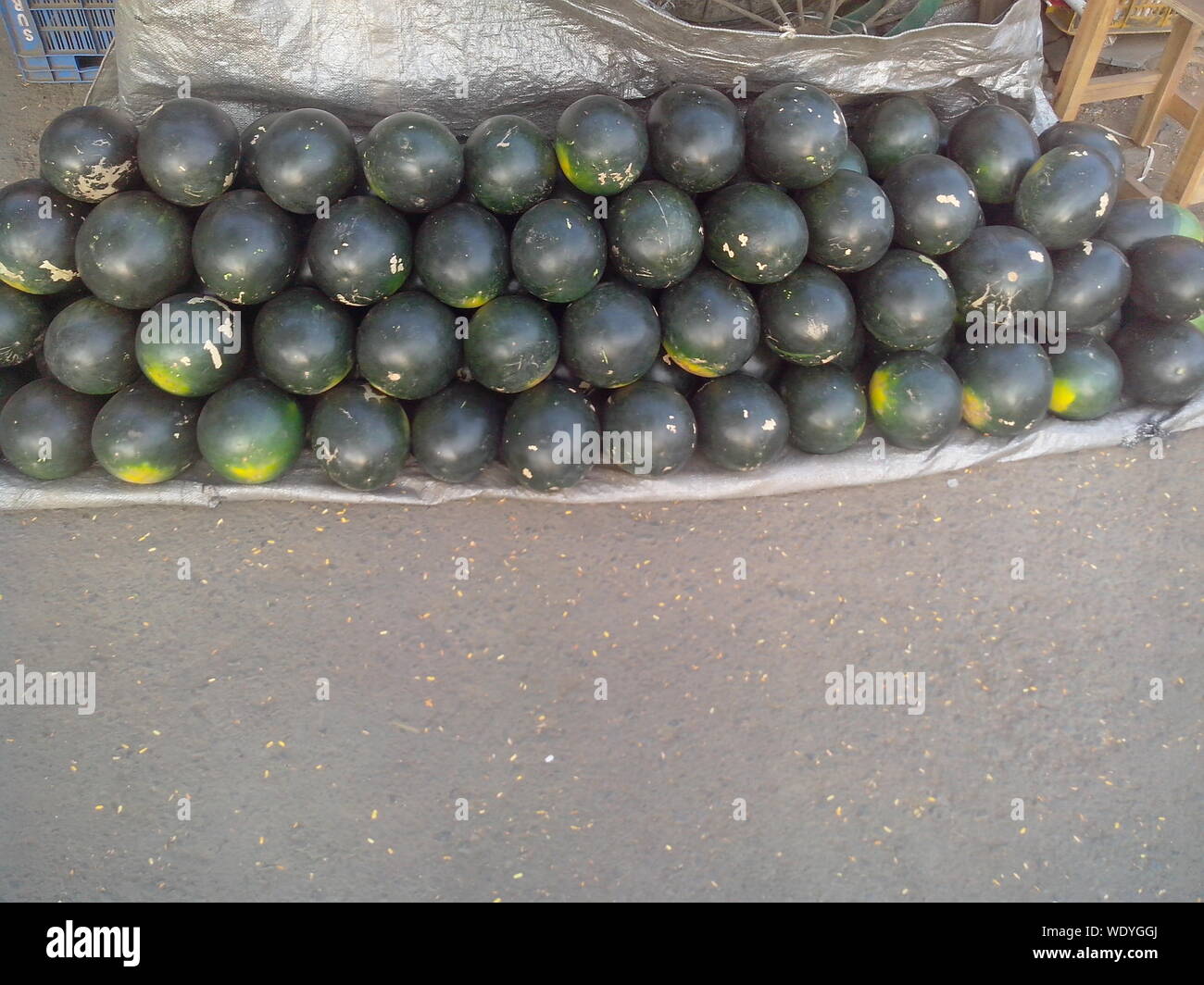 Large watermelons hi-res stock photography and images - Alamy