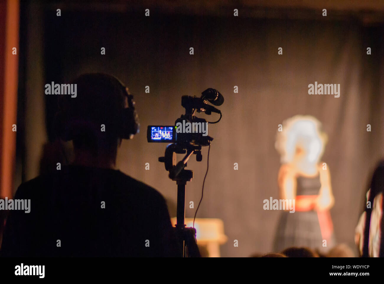 Theater set stage hi-res stock photography and images - Alamy