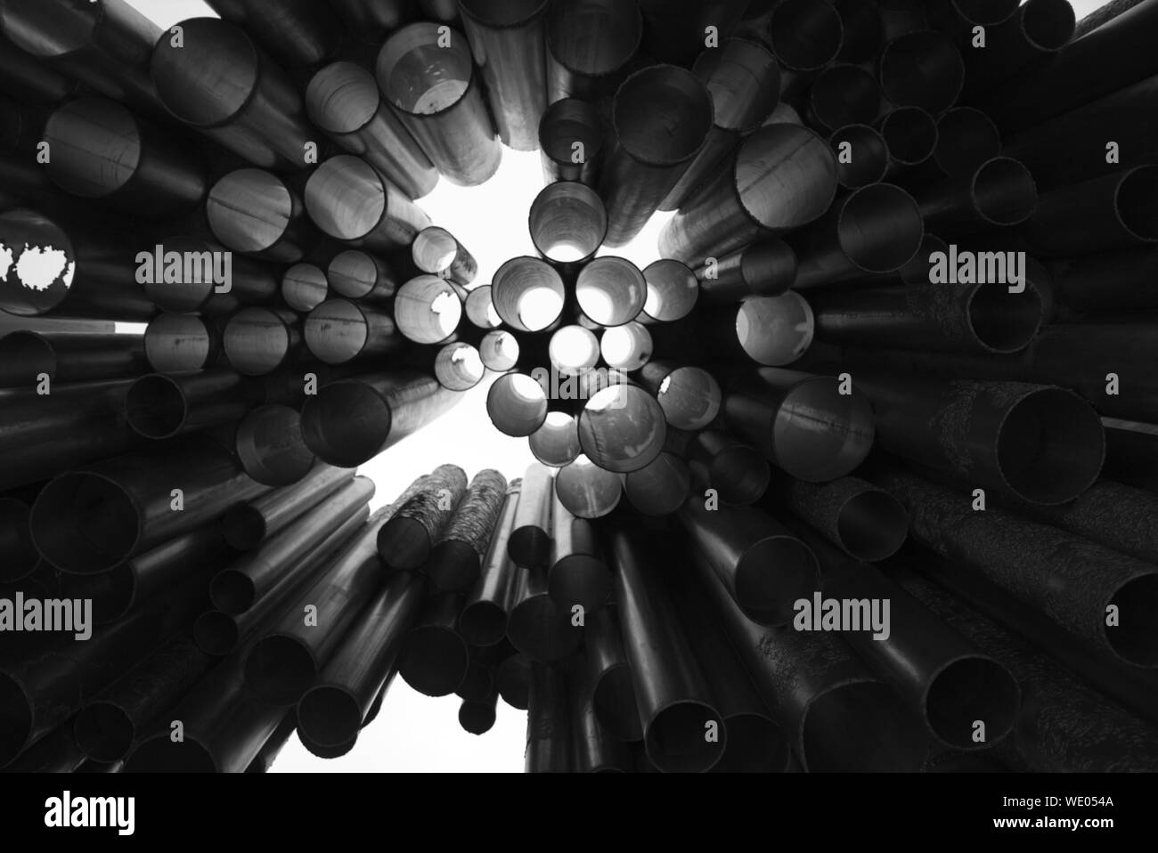 Hanging from pipe hi-res stock photography and images - Alamy