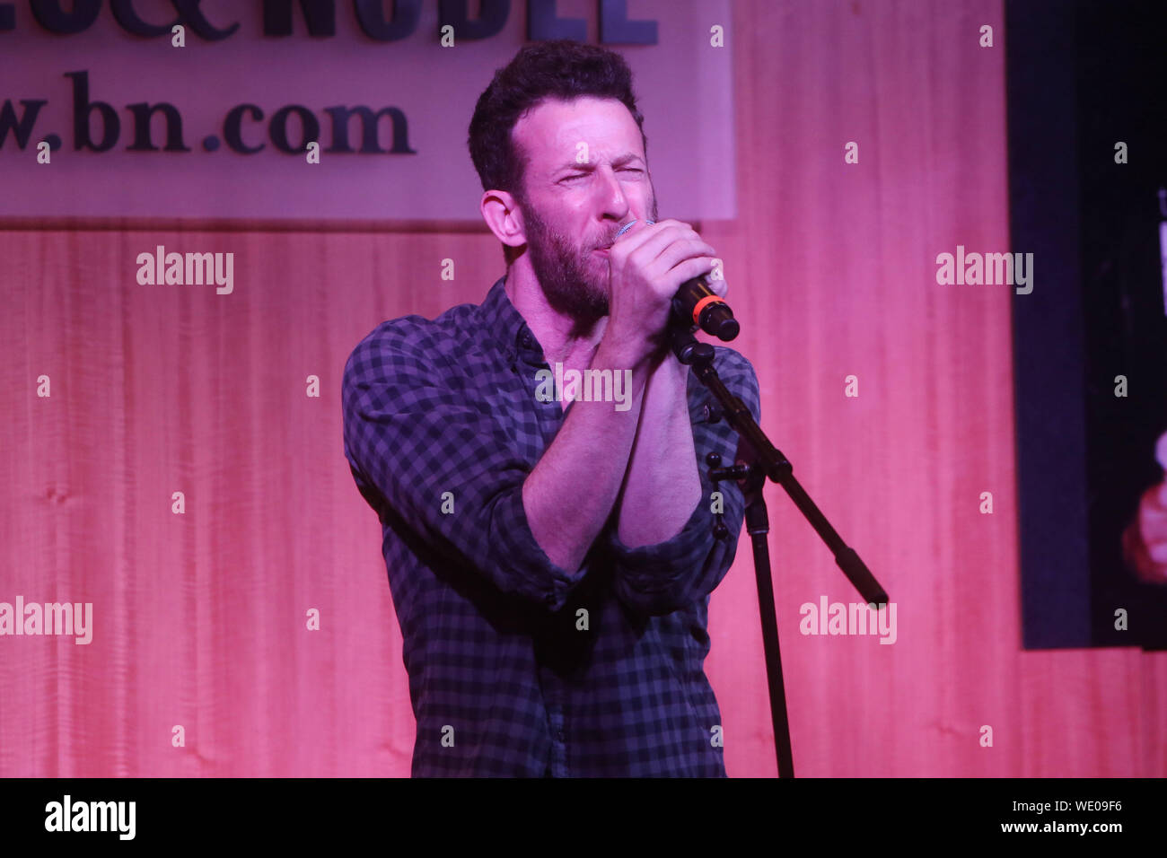 Joseph Larson High Resolution Stock Photography and Images - Alamy