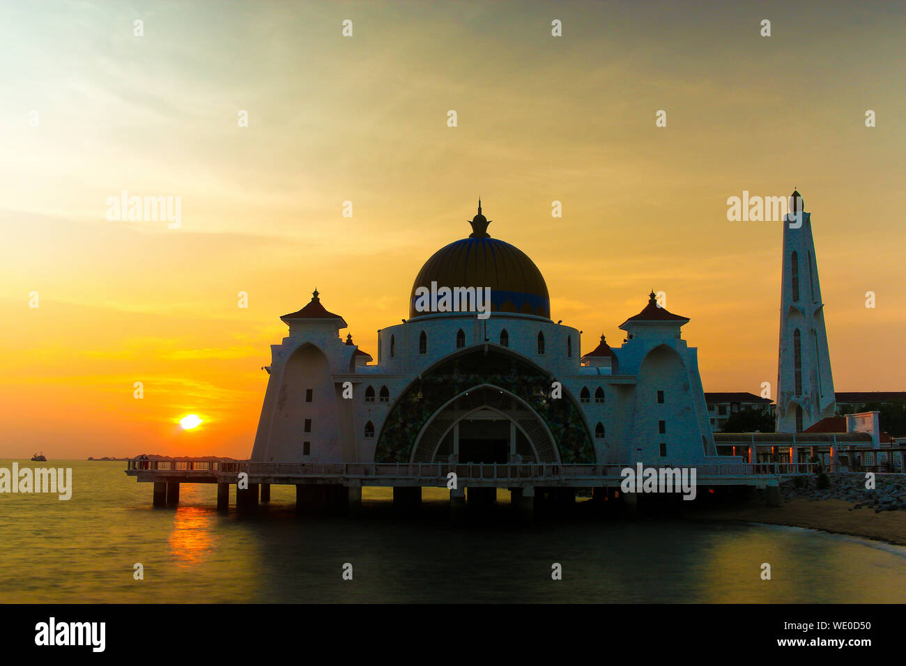 Strait of malacca sea hi-res stock photography and images - Alamy