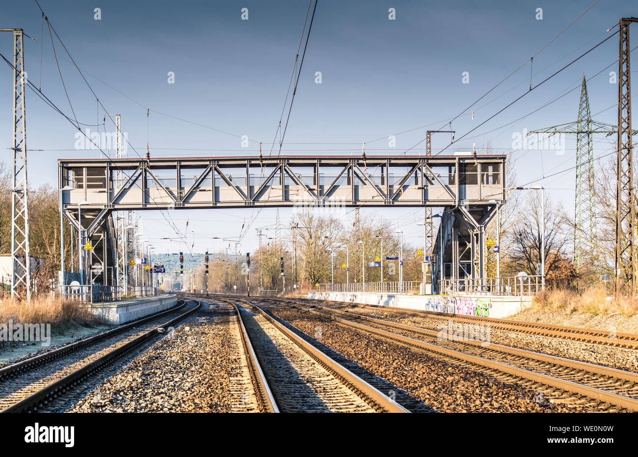 Platform track footbridge architecture hi-res stock photography and ...