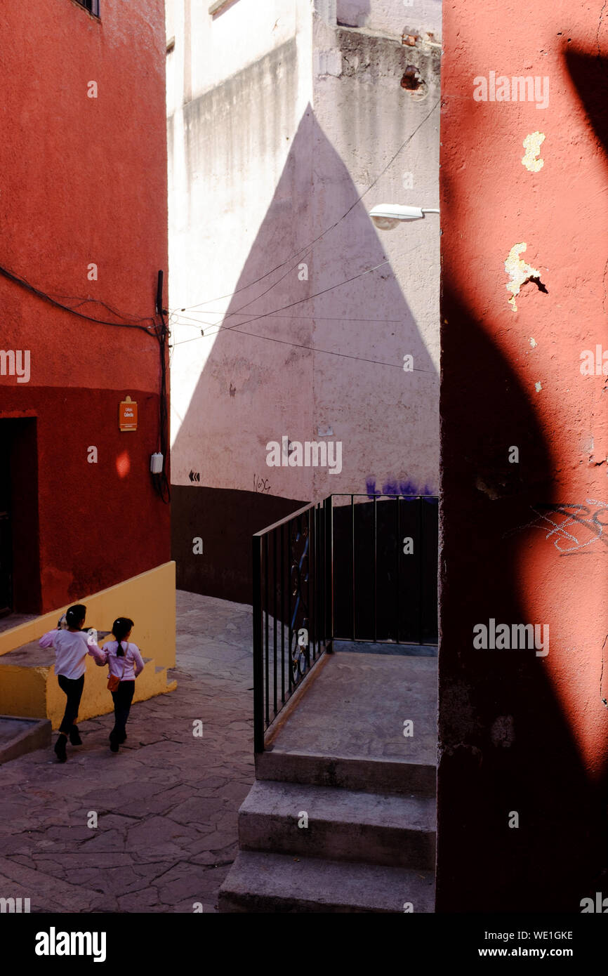 Two way pathway hi-res stock photography and images - Alamy