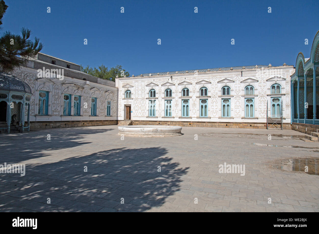 Sitorai mokhi khosa hi-res stock photography and images - Alamy