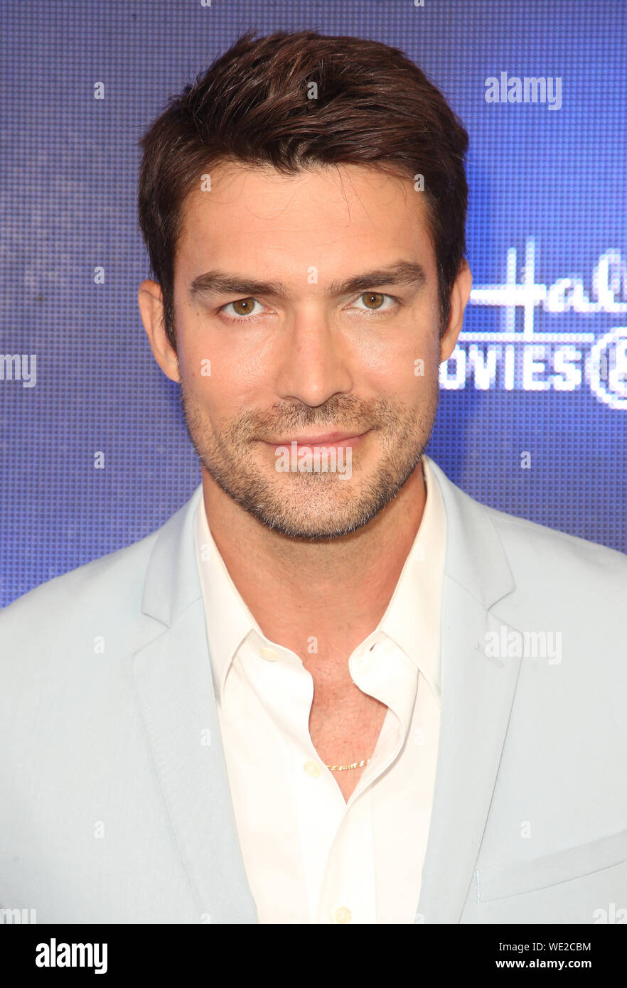 Hallmark Channel And Hallmark Movies & Mysteries Summer 2019 TCA Press ...