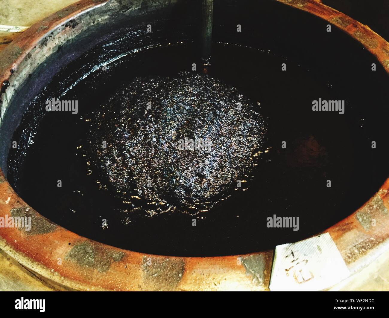 Textile dye hi-res stock photography and images - Alamy