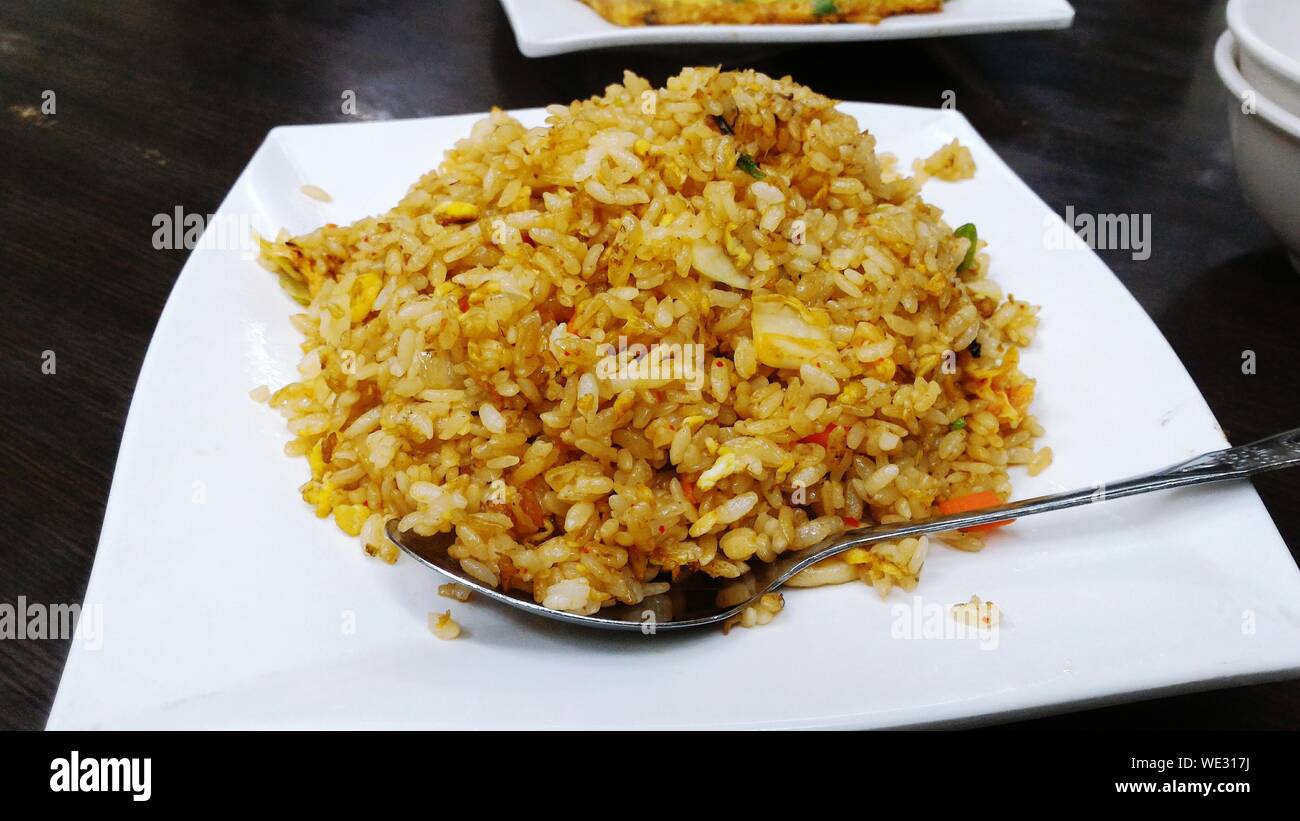 Restaurant rice plate hi-res stock photography and images - Alamy