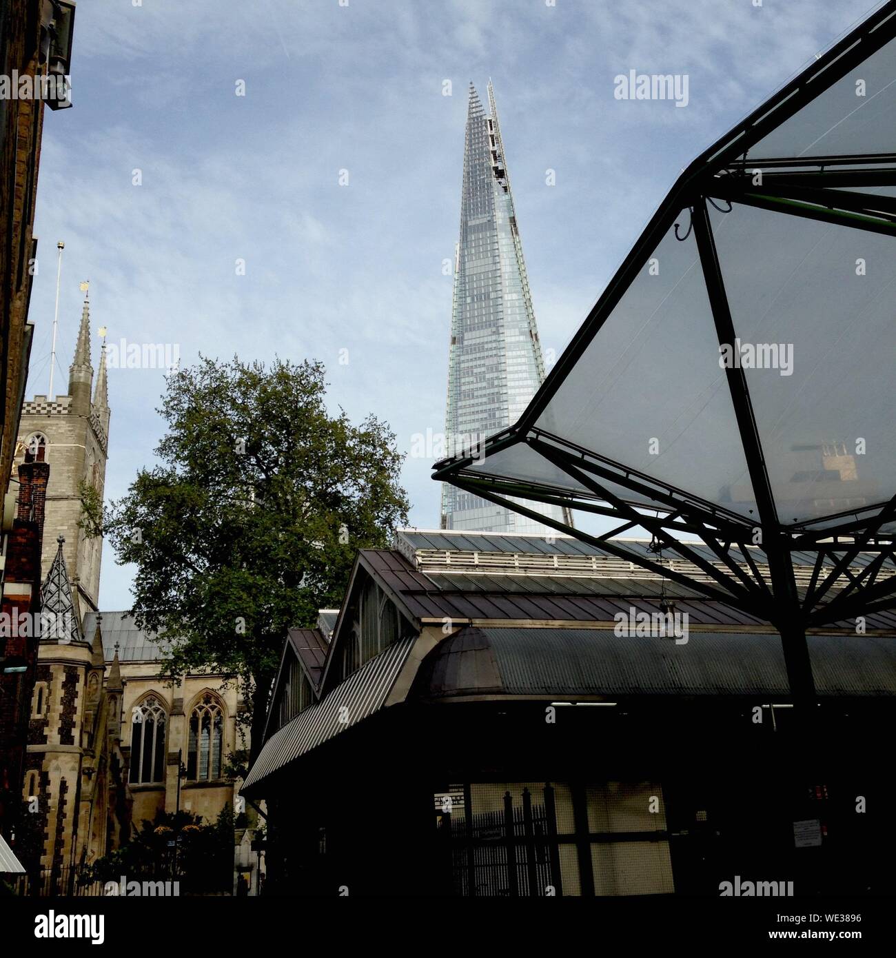 London street with shard hi-res stock photography and images - Alamy