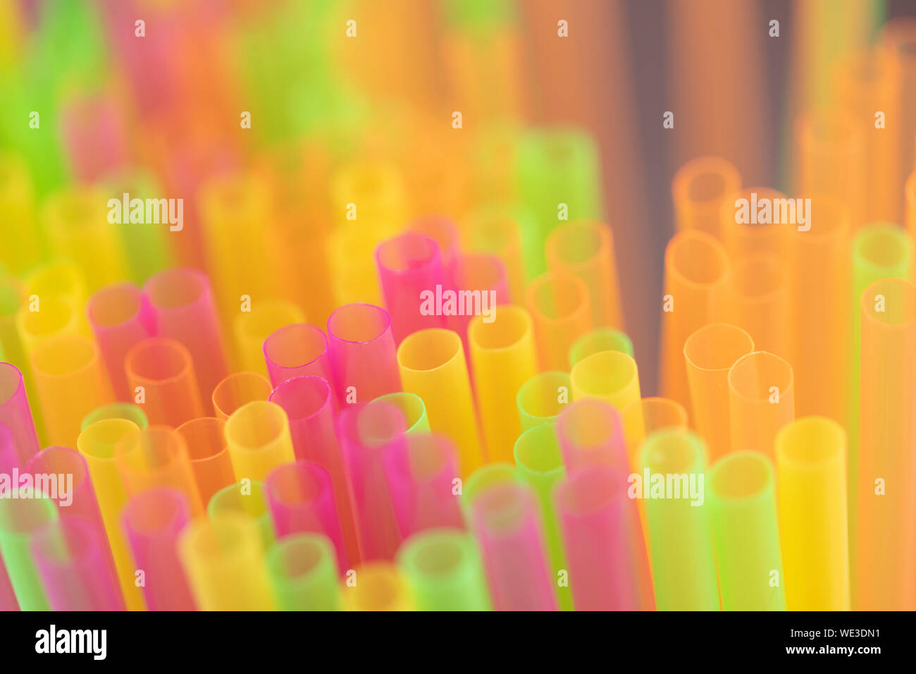 Straw, straws plastic drinking background colourful full screen many ...