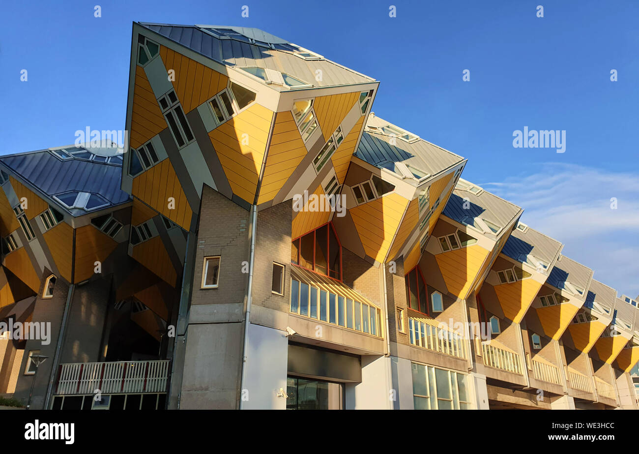 Cube house rotterdam hi-res stock photography and images - Alamy