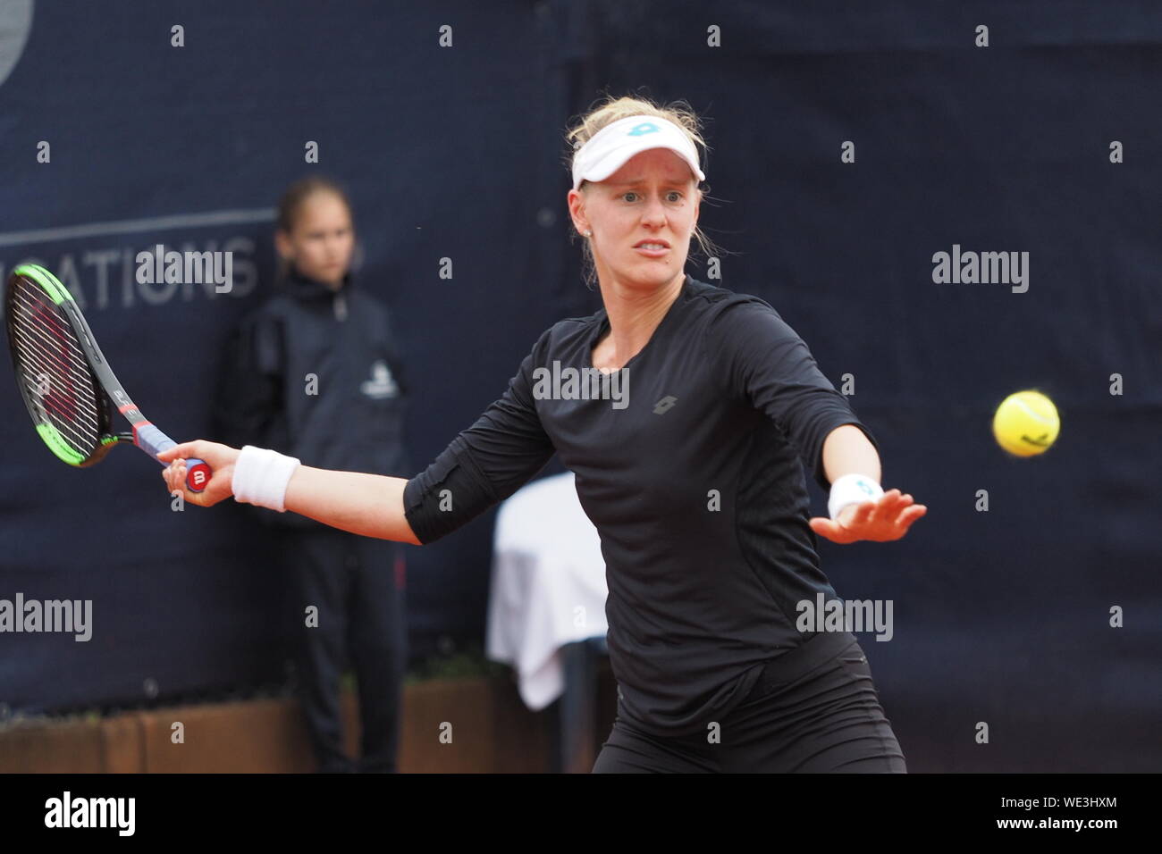Female tennis pro hi-res stock photography and images - Alamy