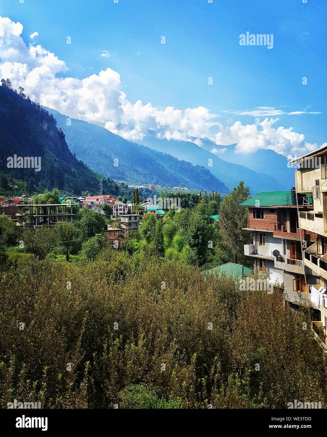Manali hi-res stock photography and images - Alamy