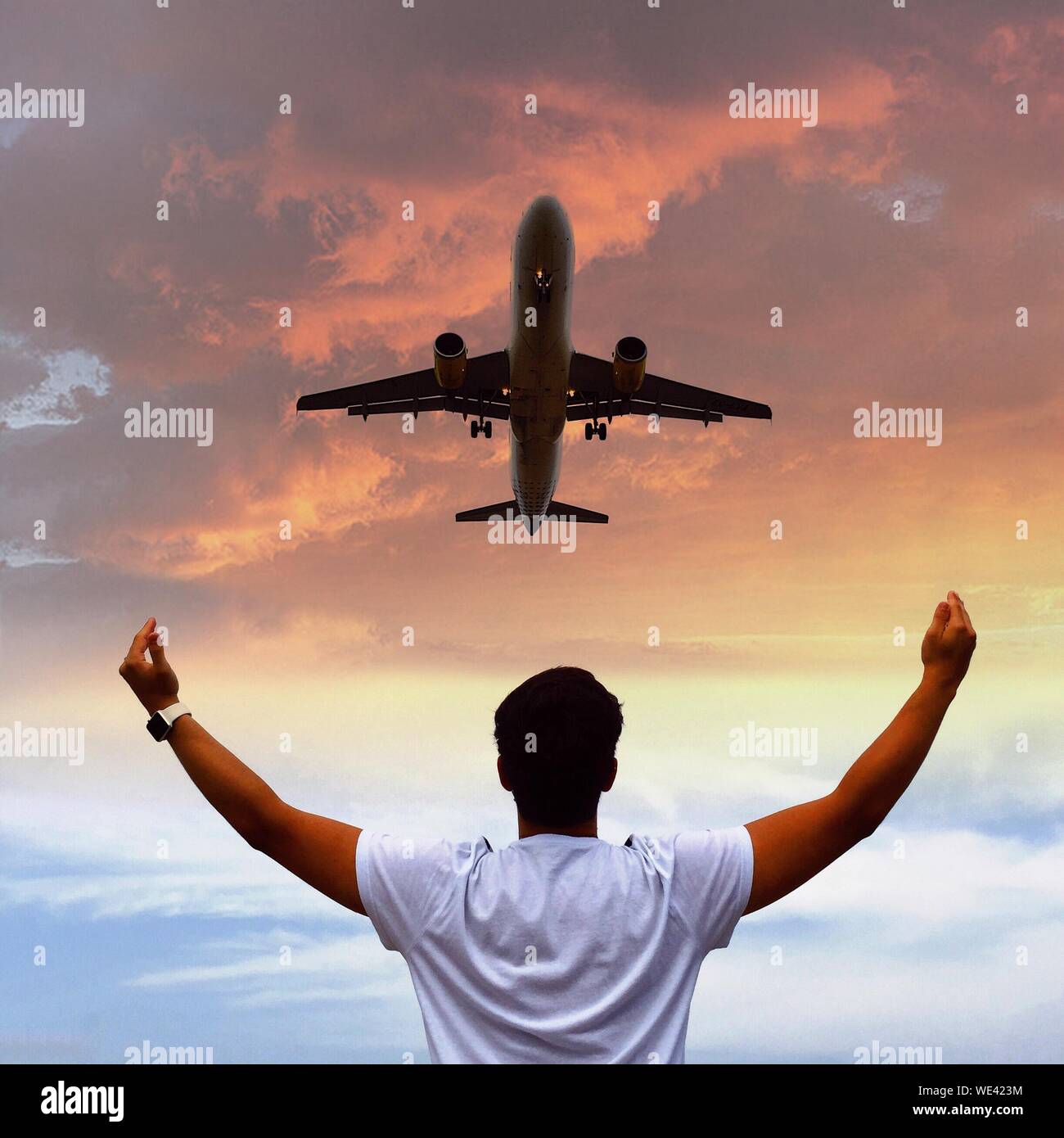 Man flying airplane hi-res stock photography and images - Alamy