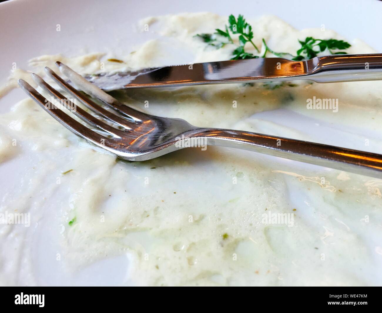 Messy knife food hi-res stock photography and images - Alamy