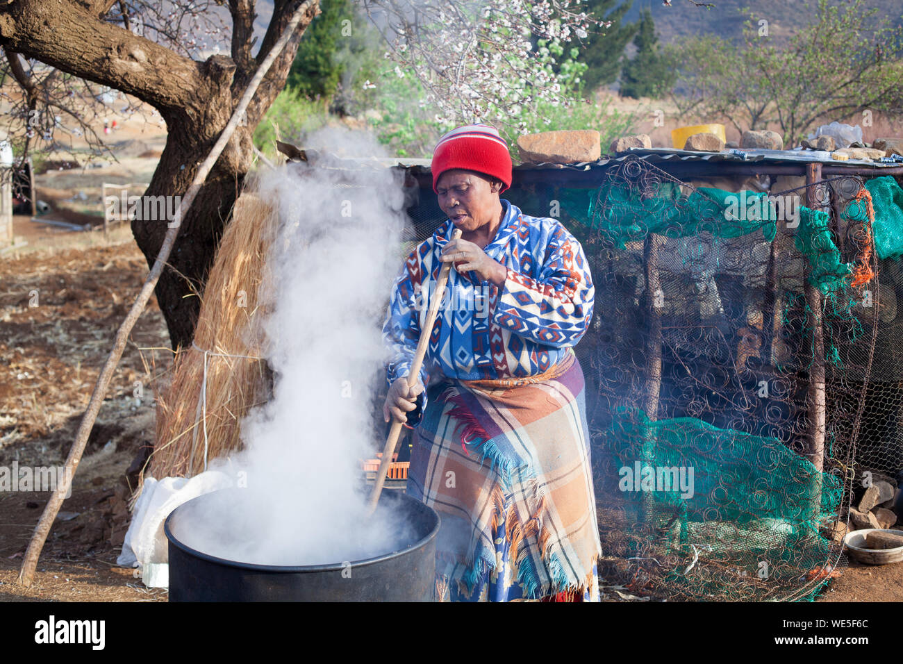 Africa countryside lesotho village hi-res stock photography and images ...