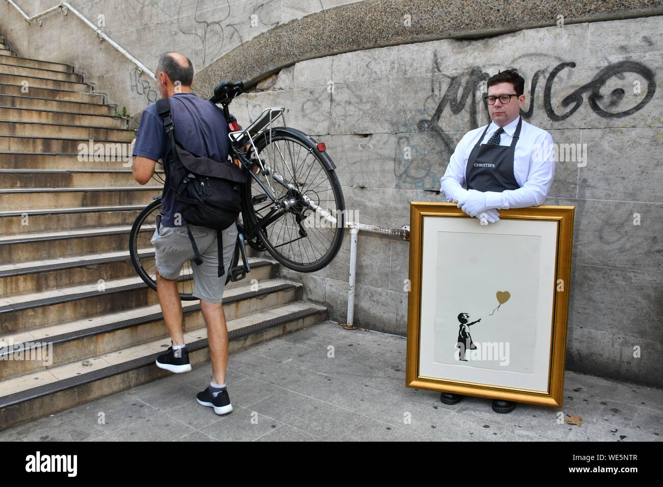 London, UK. 30th Aug, 2019. Anonymous street artist Banksy's iconic ...